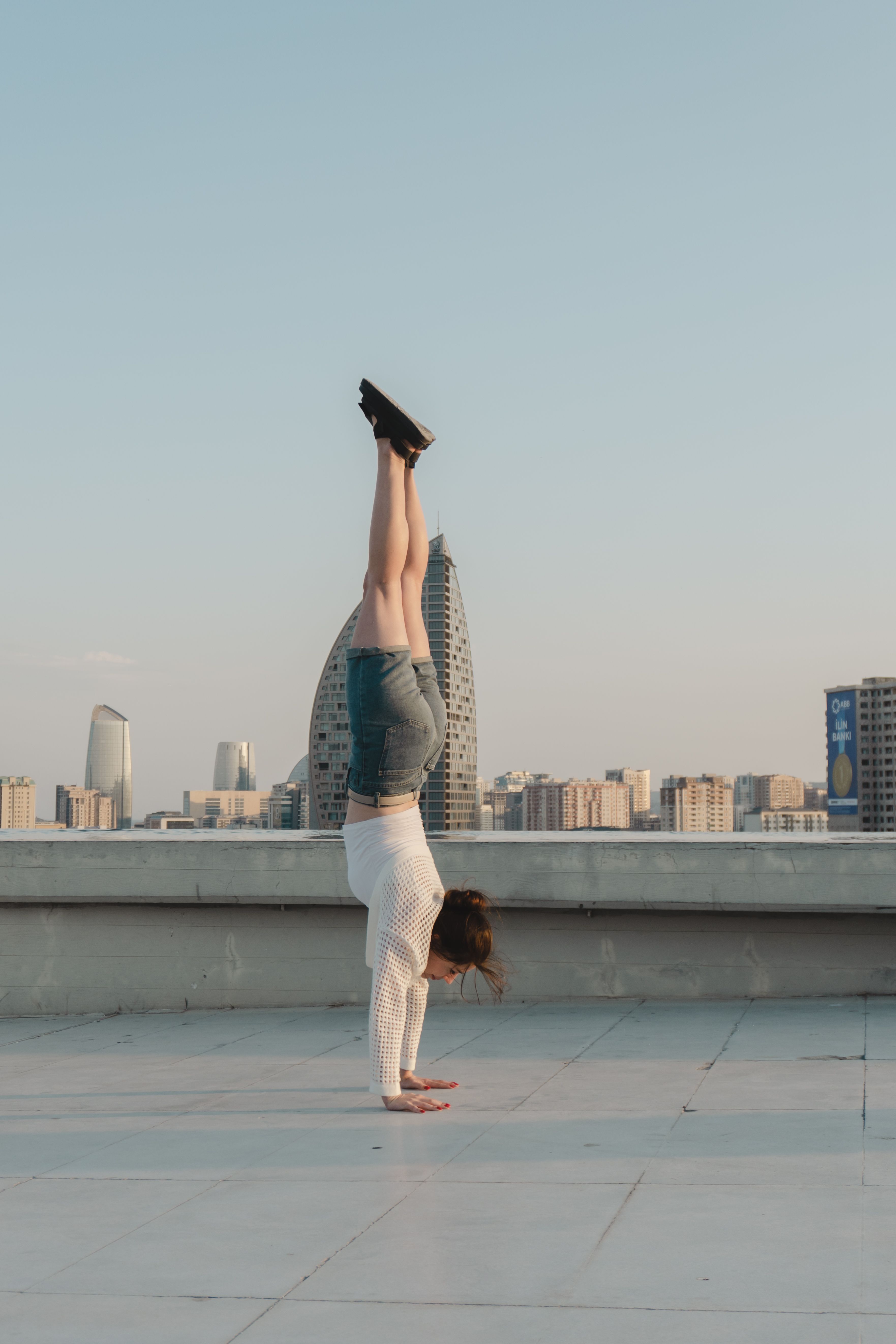 Strong Woman Photos, Download The BEST Free Strong Woman Stock Photos ...