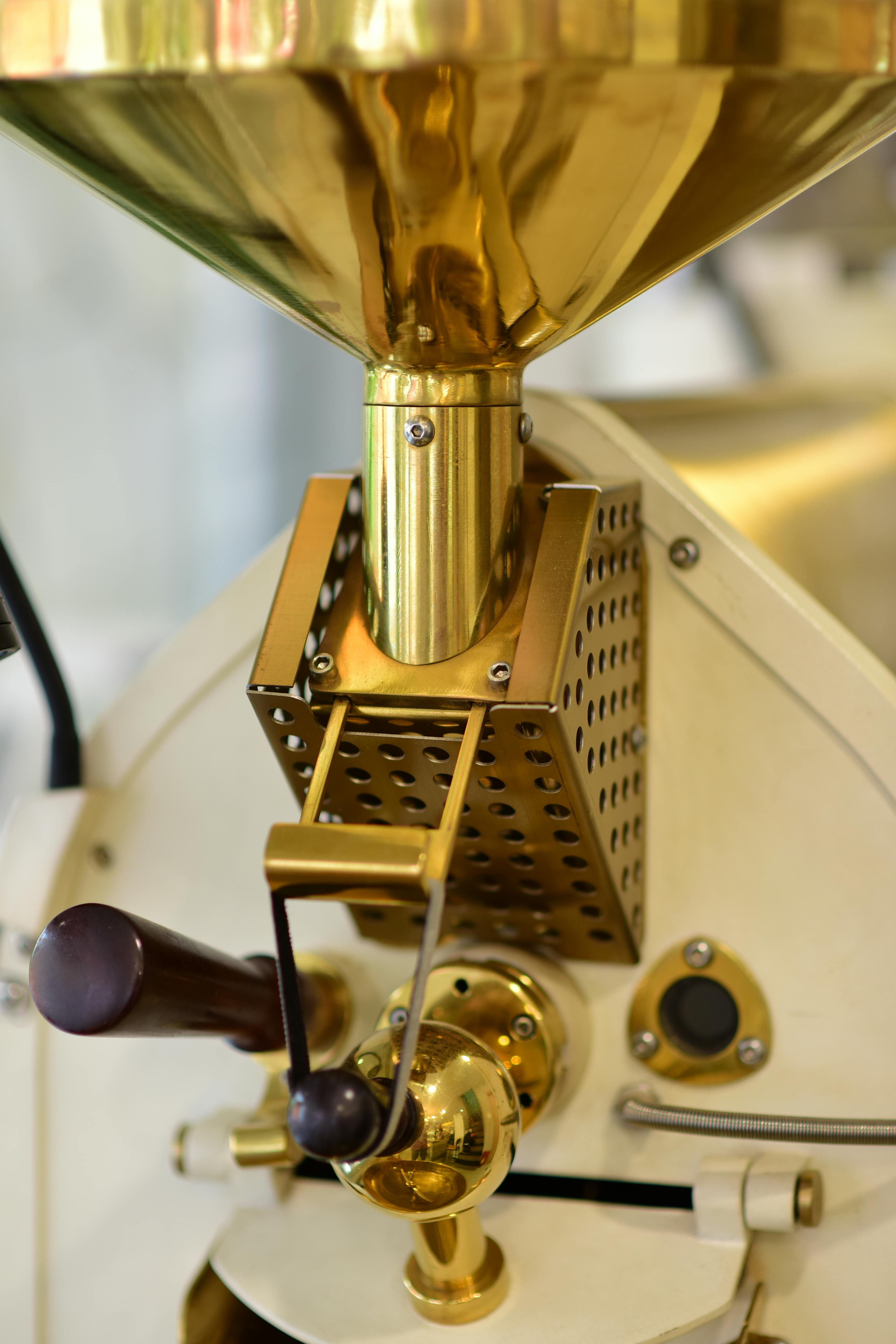 Close-up of Vintage Coffee Roaster Machine · Free Stock Photo