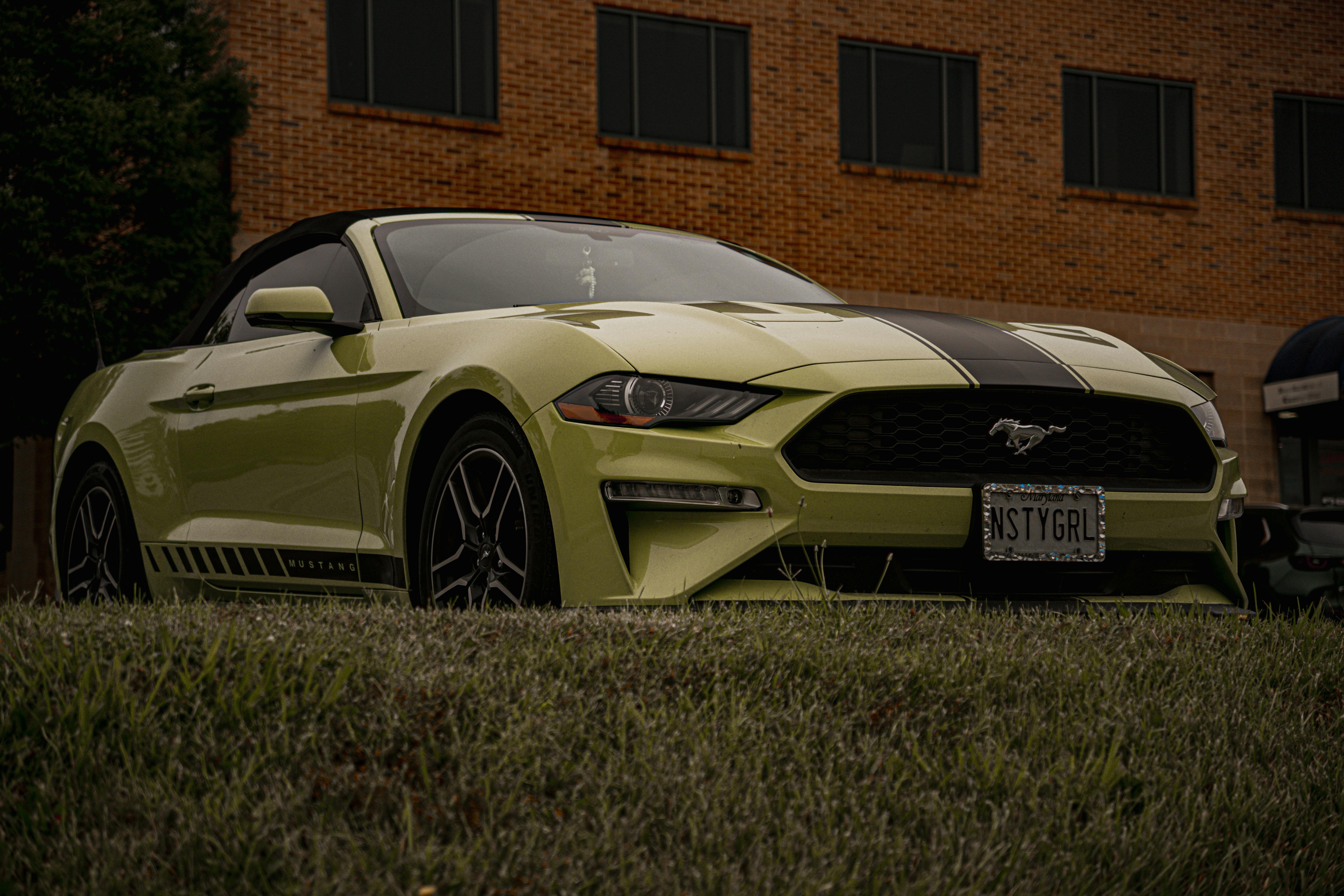Vibrant Green Mustang Convertible in Baltimore · Free Stock Photo