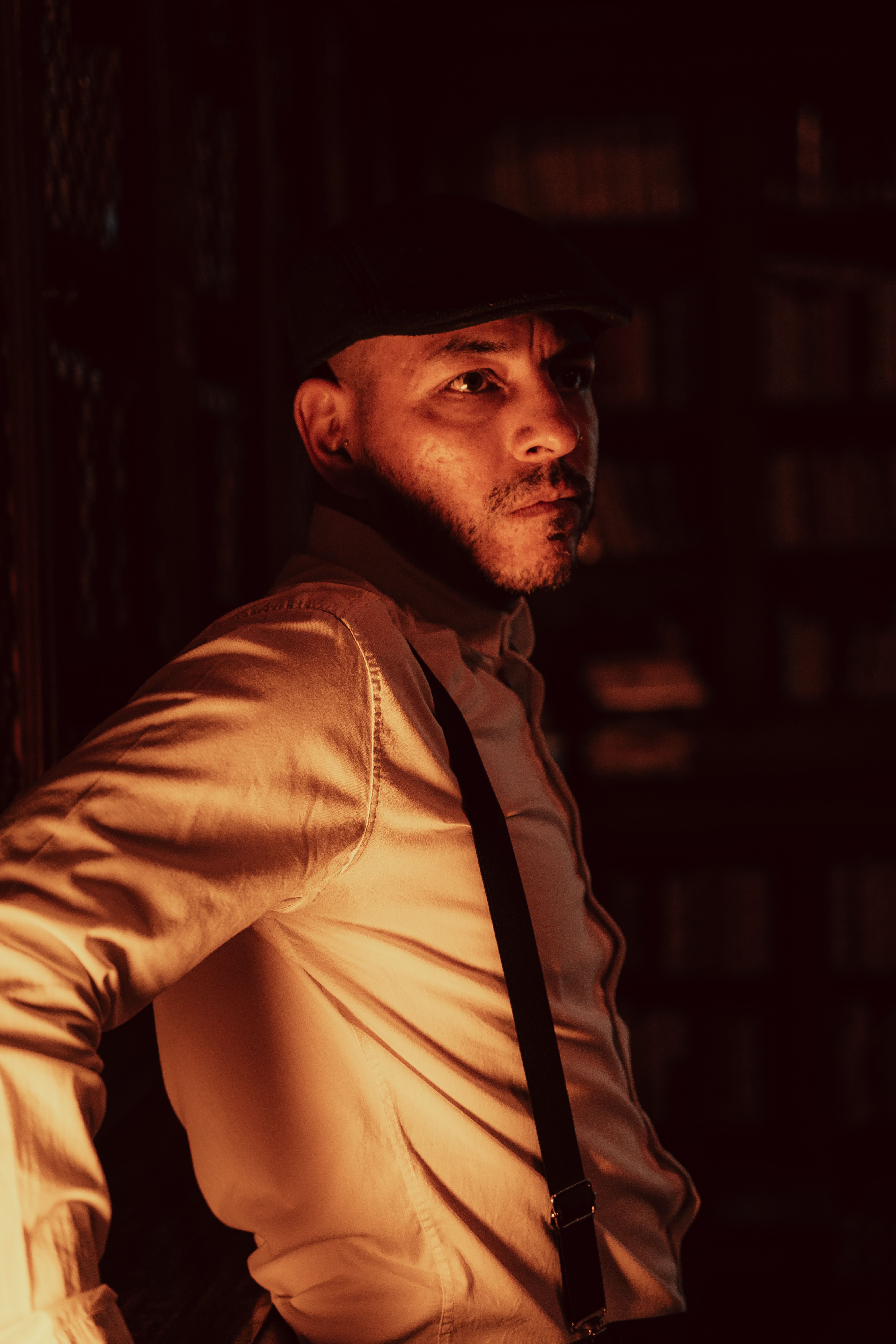 Retro Styled Portrait with Warm Lighting · Free Stock Photo