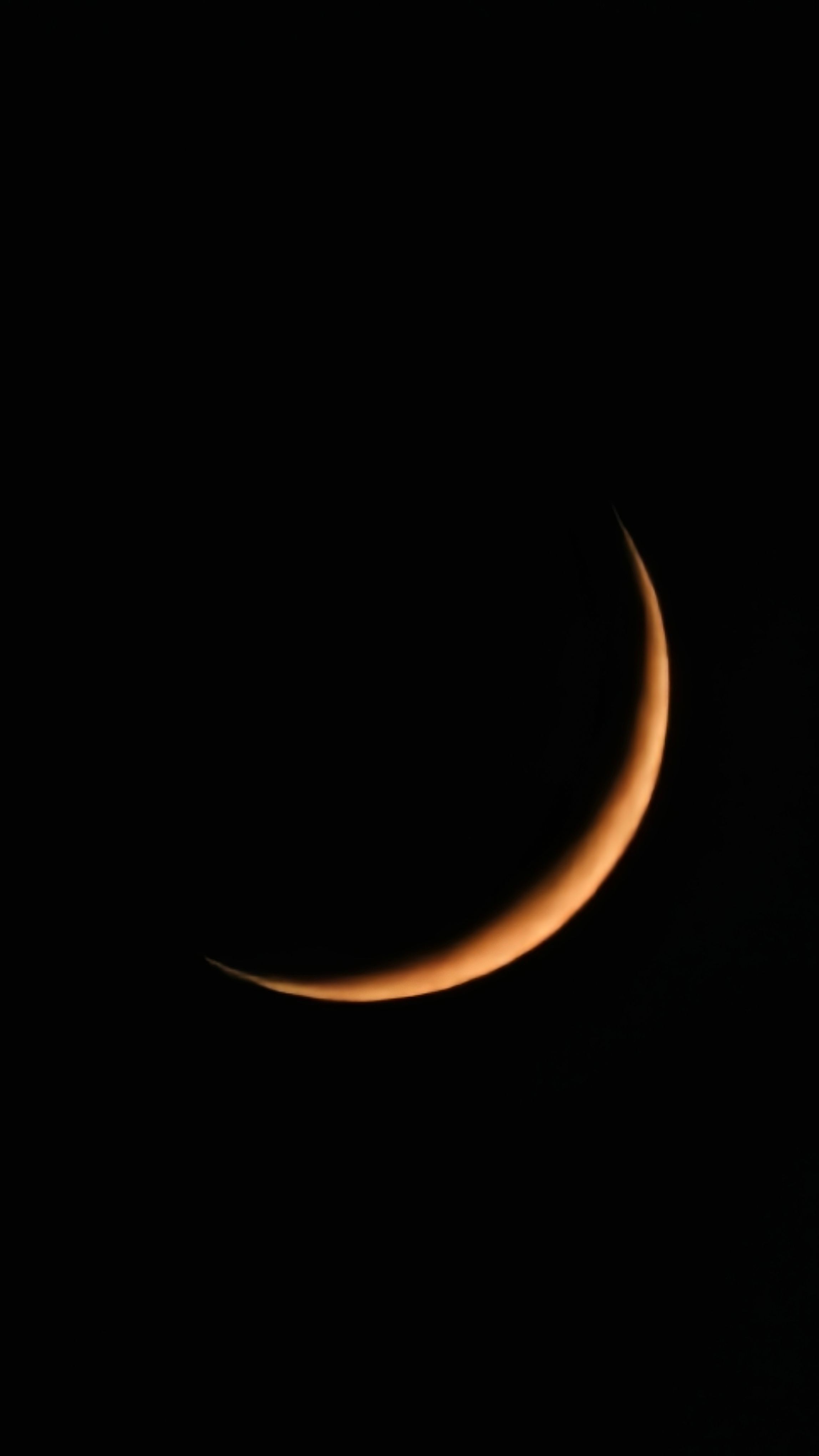 Stunning Crescent Moon in Night Sky · Free Stock Photo