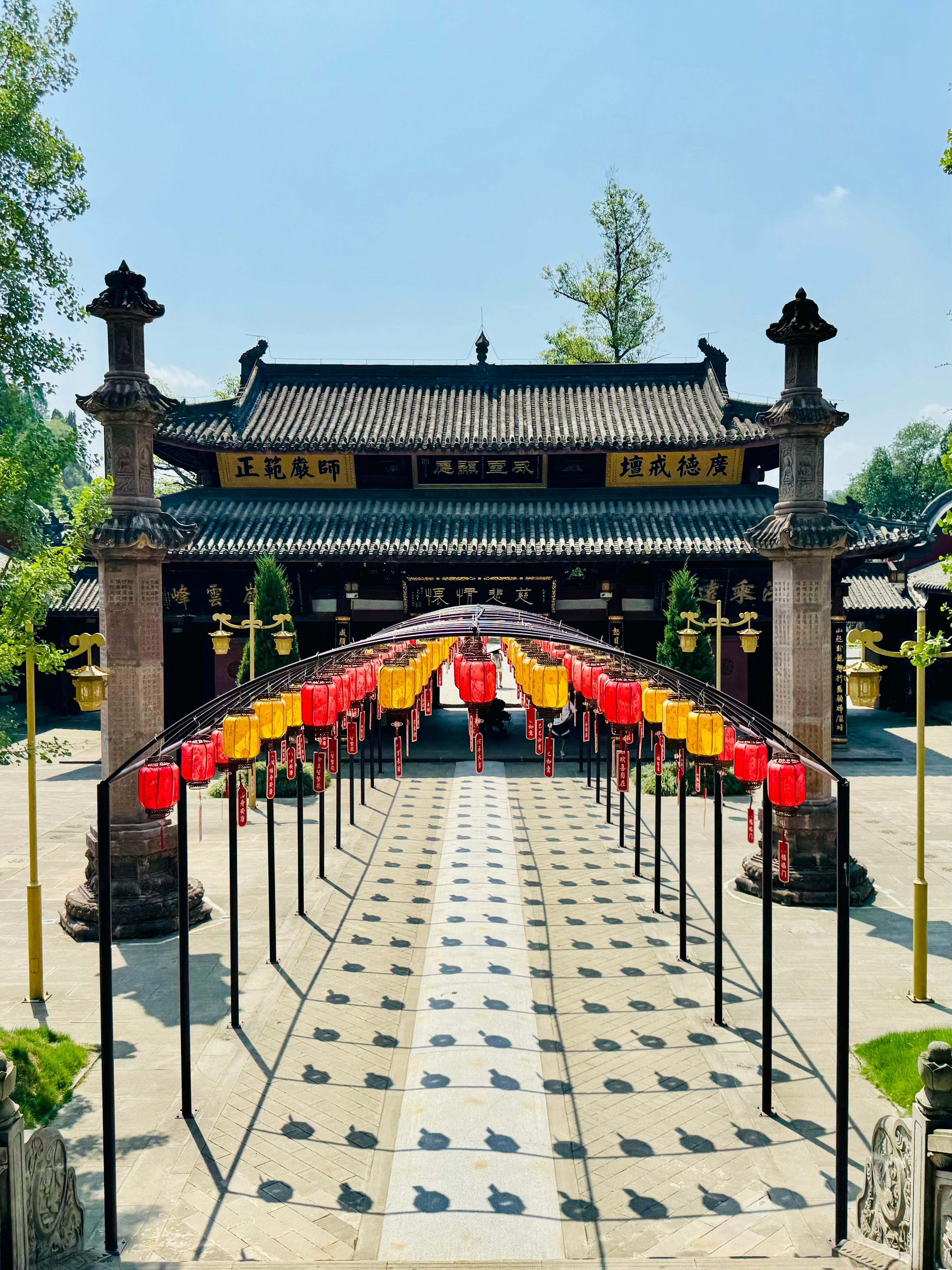 Traditional Chinese Temple in Suining, Sichuan · Free Stock Photo
