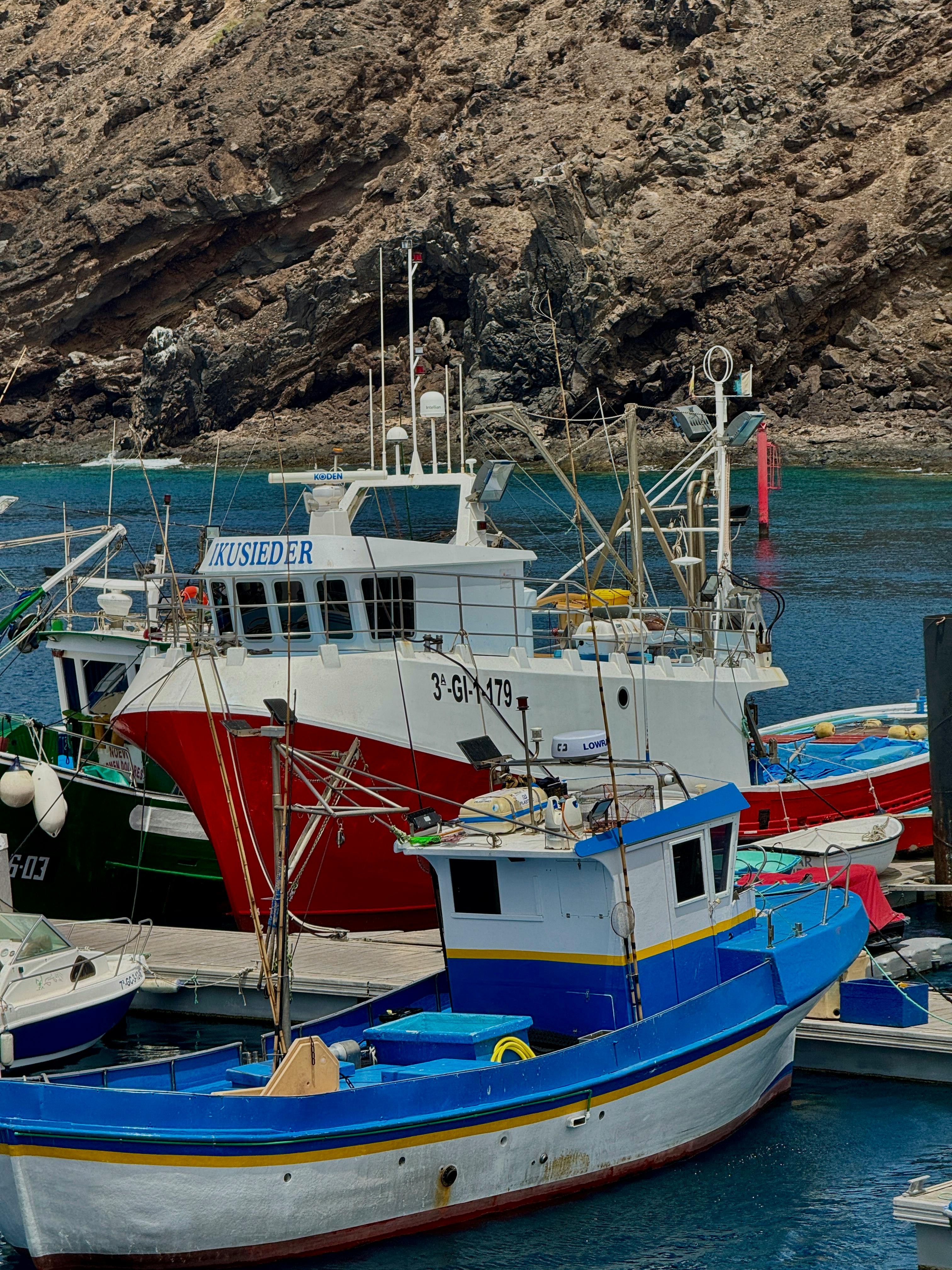 Lanzarote Harbor Photos, Download The BEST Free Lanzarote Harbor Stock ...