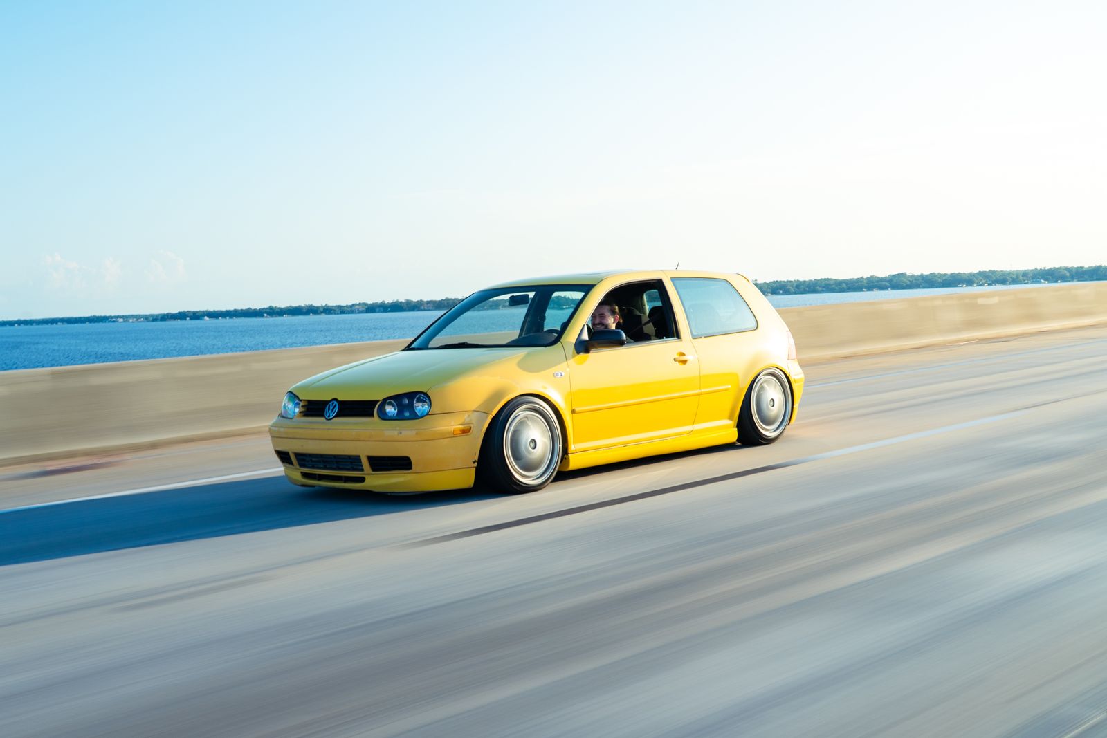 Yellow Car Photos, Download The BEST Free Yellow Car Stock Photos & HD ...