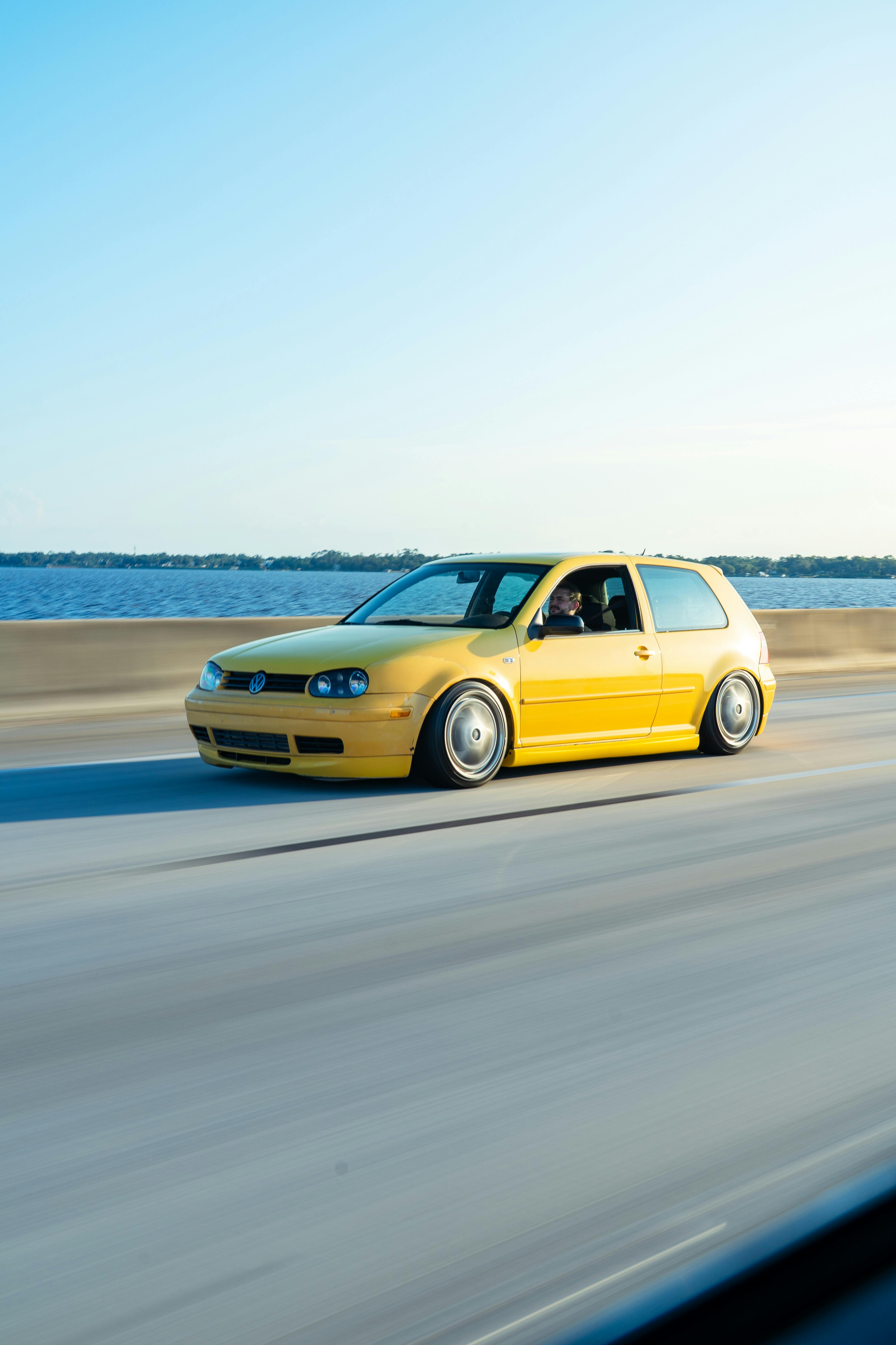 Yellow Car Photos, Download The BEST Free Yellow Car Stock Photos & HD ...