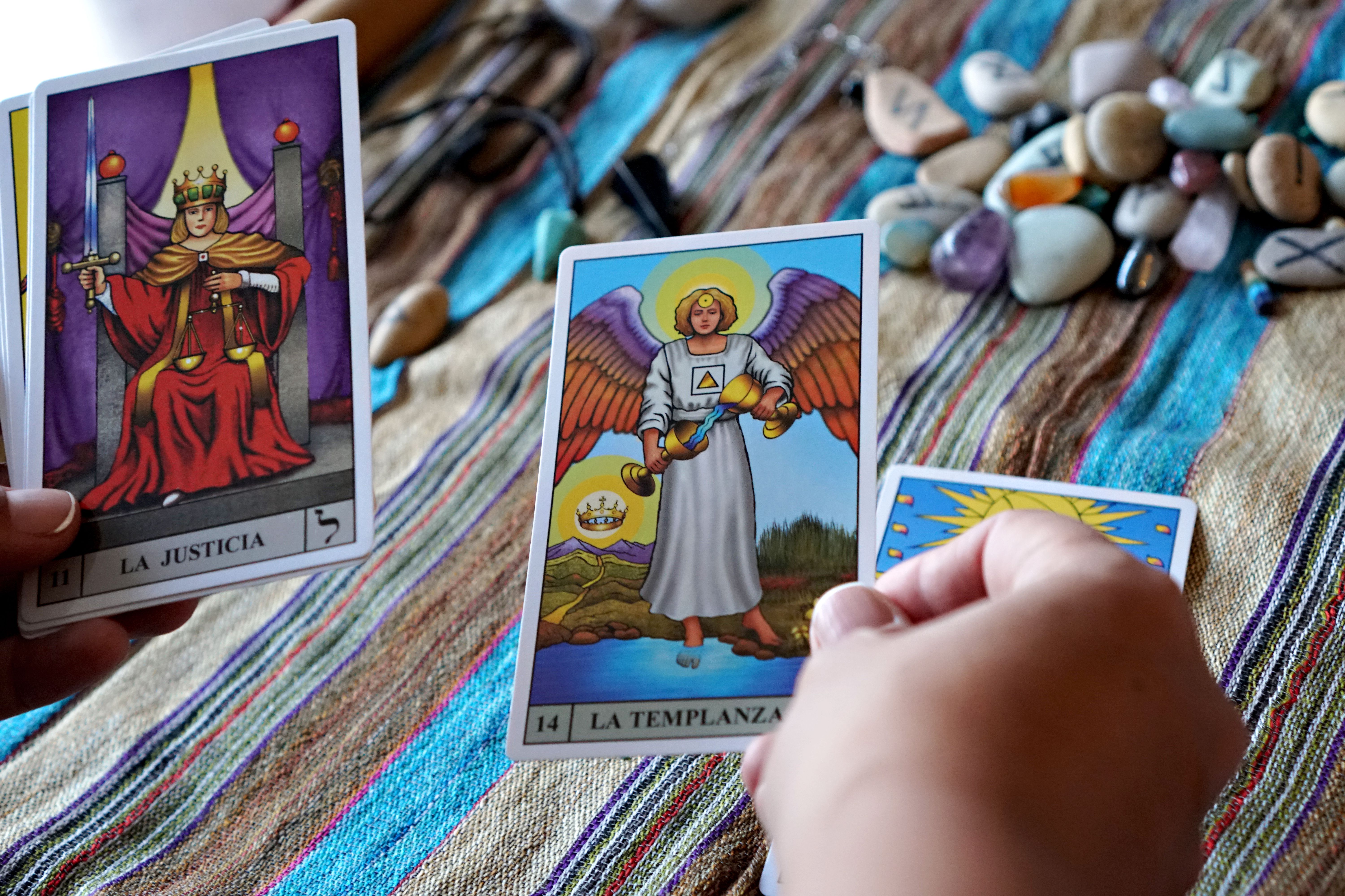 Tarot Cards Photos, Download The BEST Free Tarot Cards Stock Photos ...