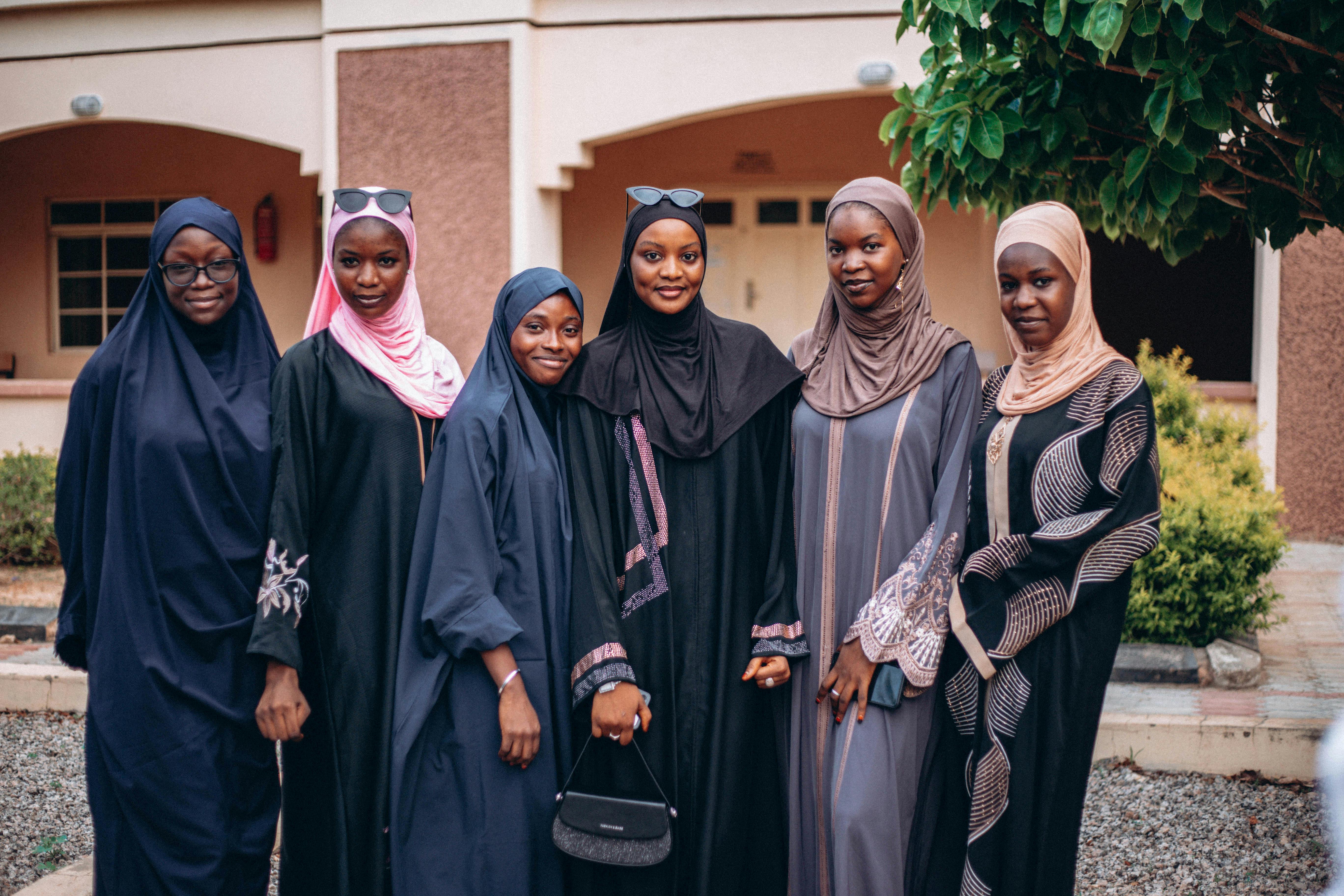 Multicultural Group Of Women Photos, Download The BEST Free ...