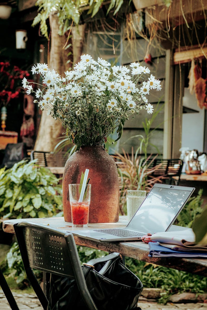 Laptop Dp Photos, Download The BEST Free Laptop Dp Stock Photos & HD Images