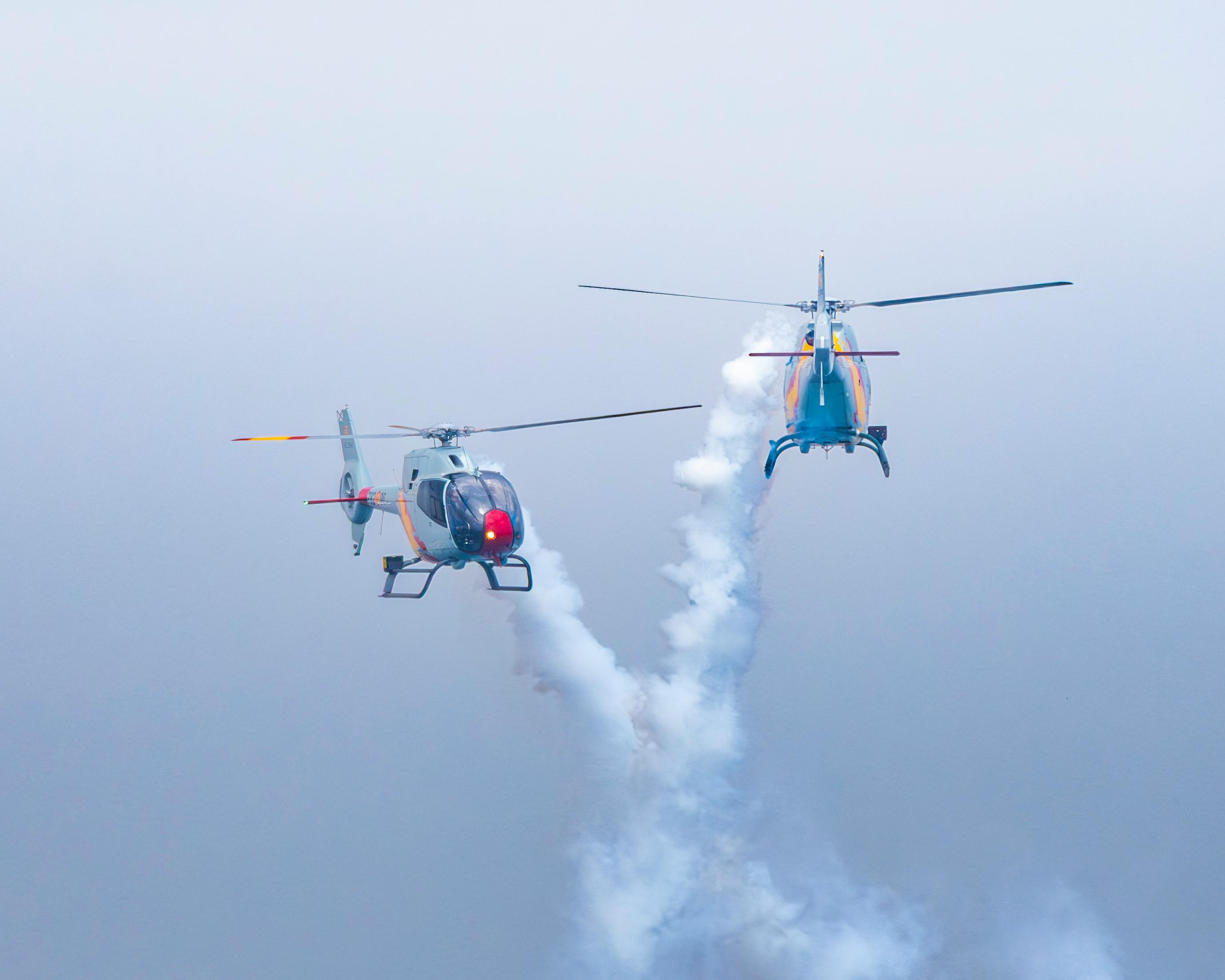 Hovering Aircraft Photos, Download The BEST Free Hovering Aircraft ...