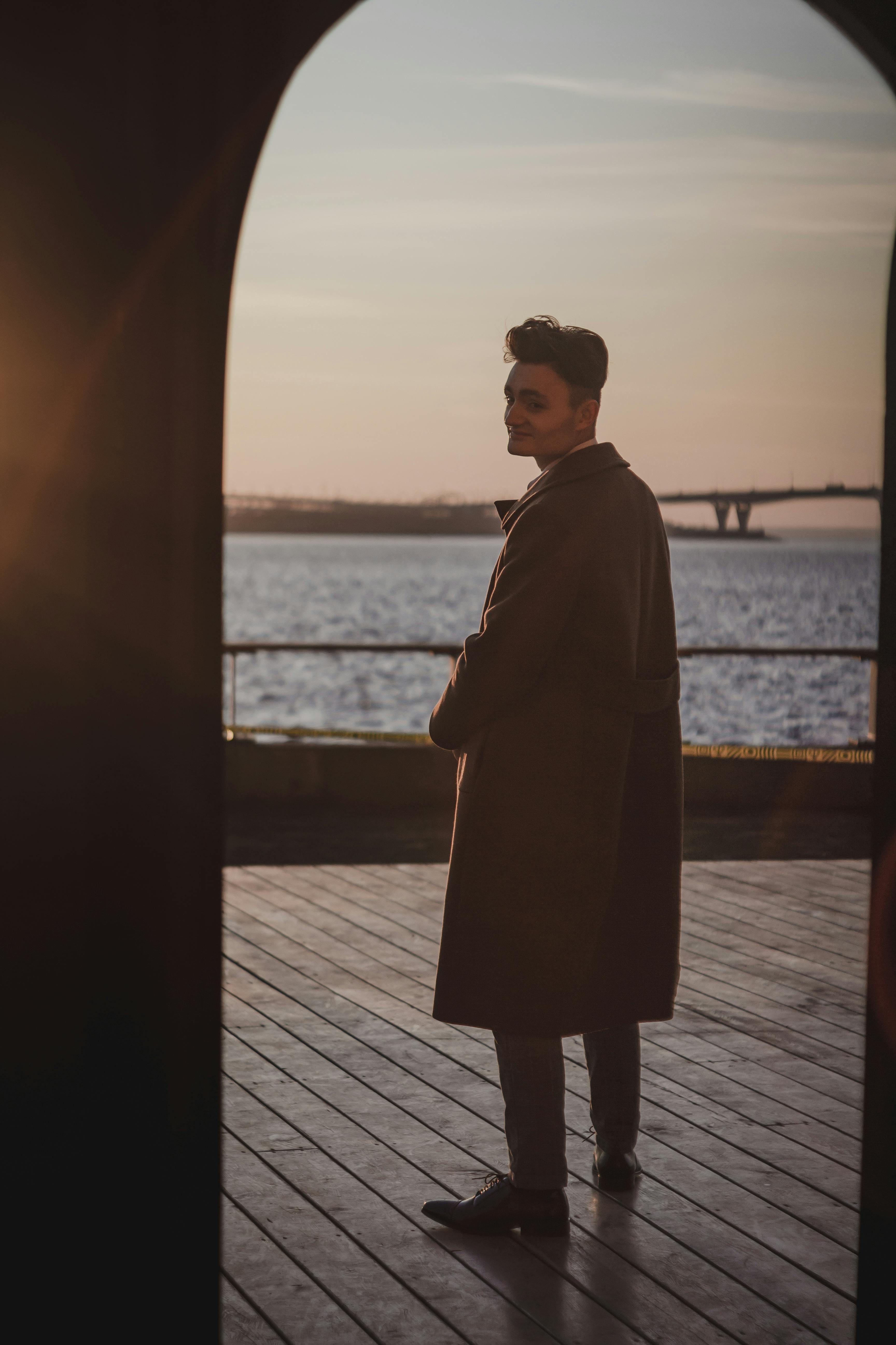 Plank Pose (Phalakasana) Men Photos, Download The BEST Free Plank Pose ...