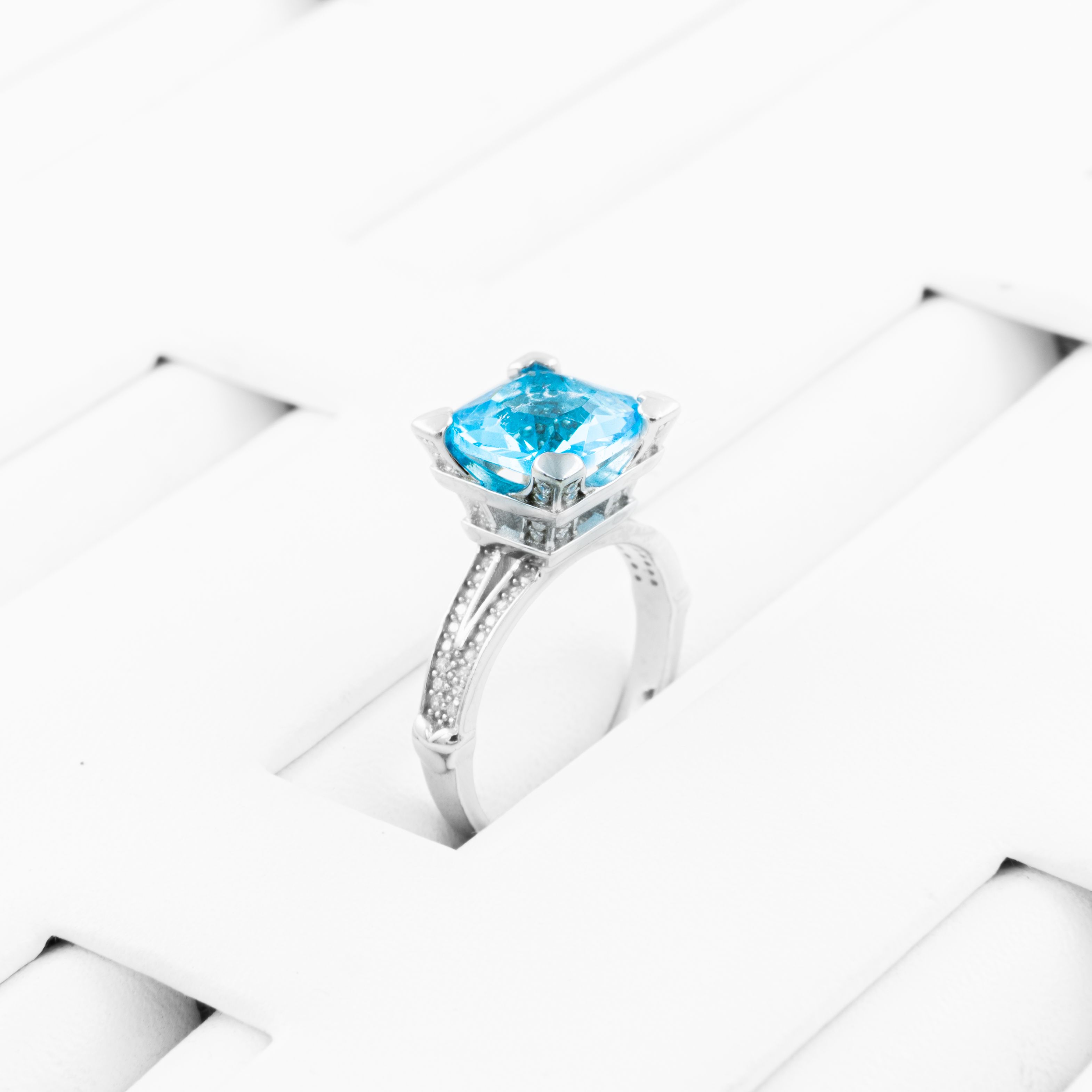 Elegant Silver Ring with Blue Gemstone · Free Stock Photo