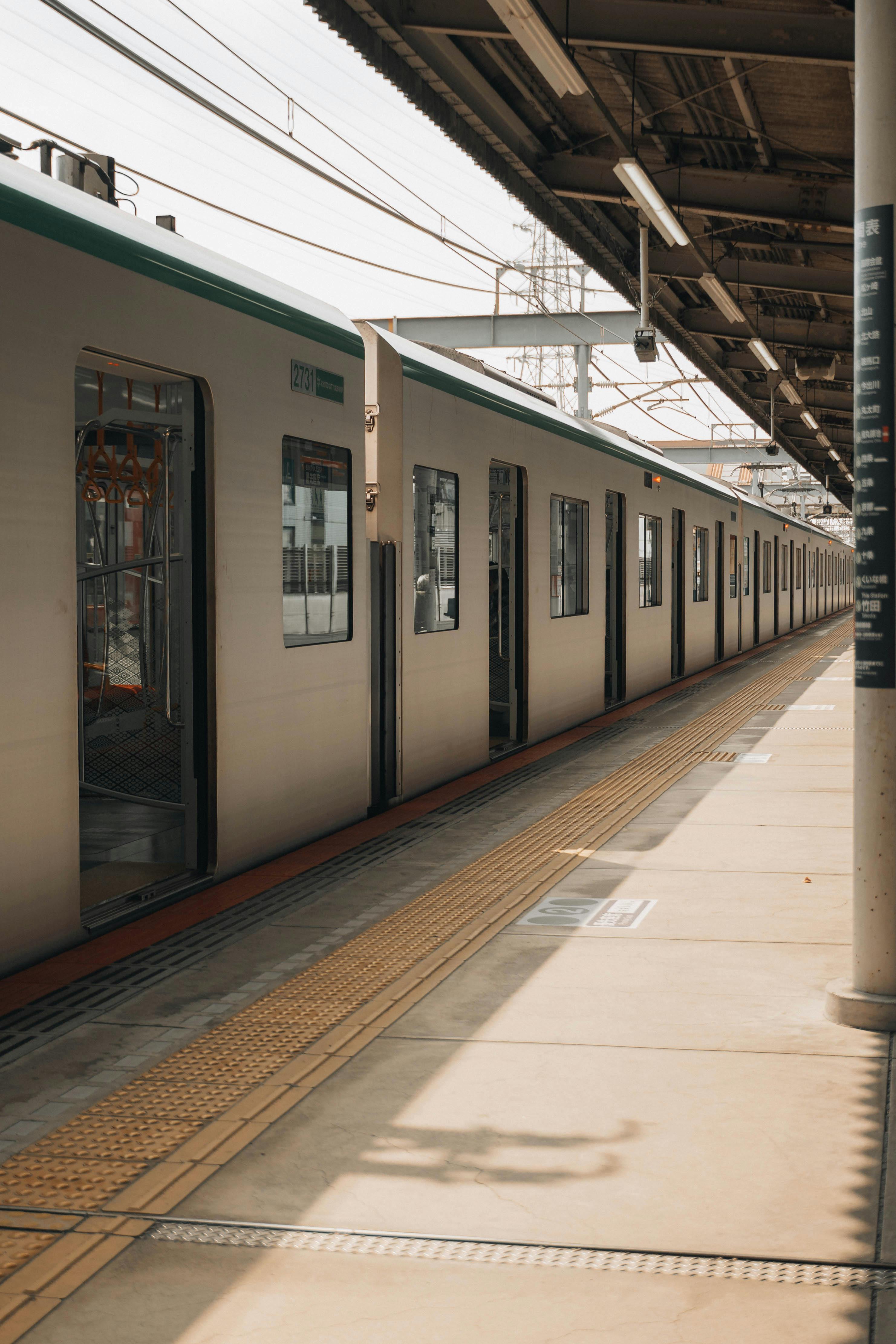 Empty Train Platform in Japan with Modern Train · Free Stock Photo