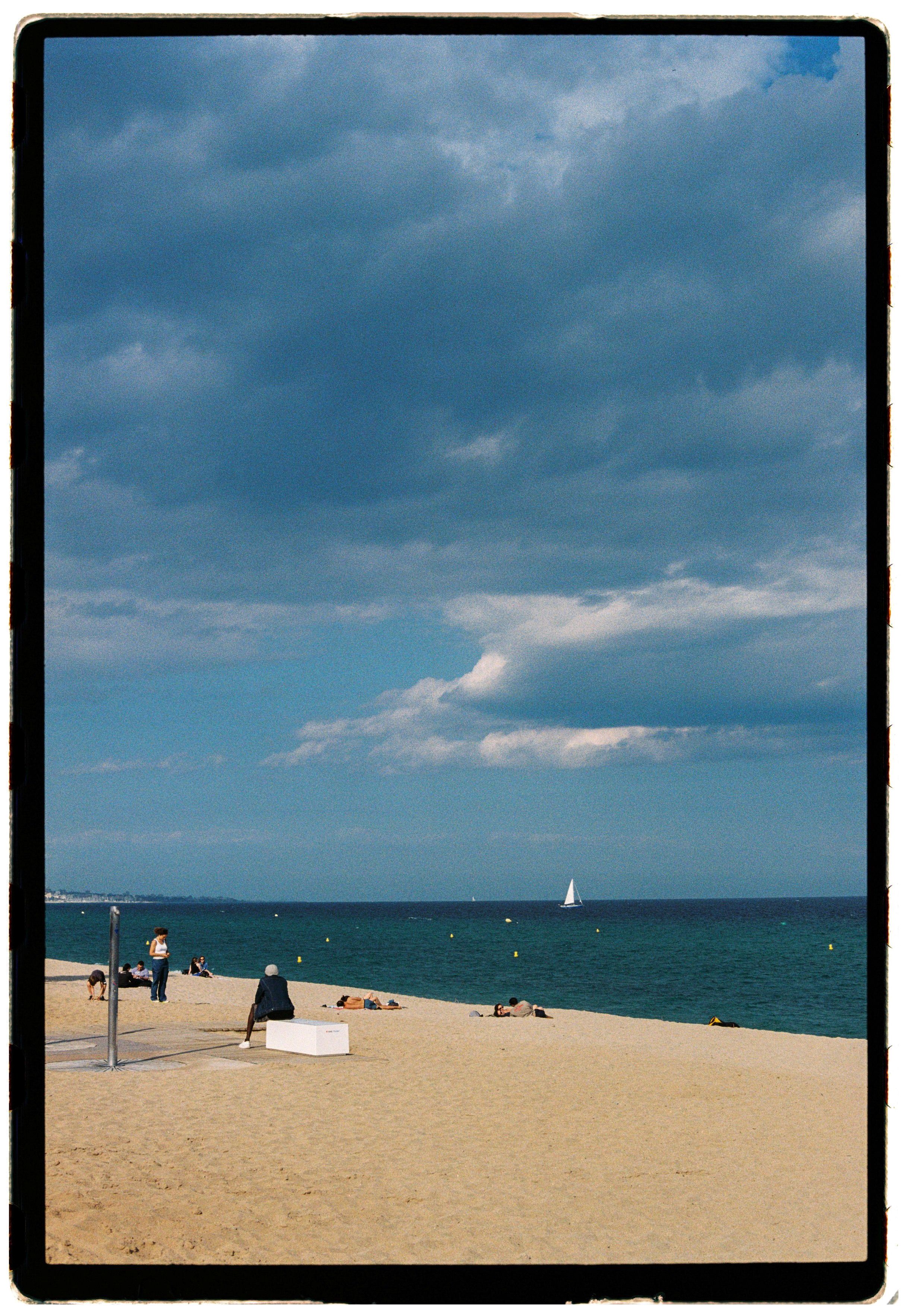 Sunbathing On The Beach Photos, Download The BEST Free Sunbathing On ...