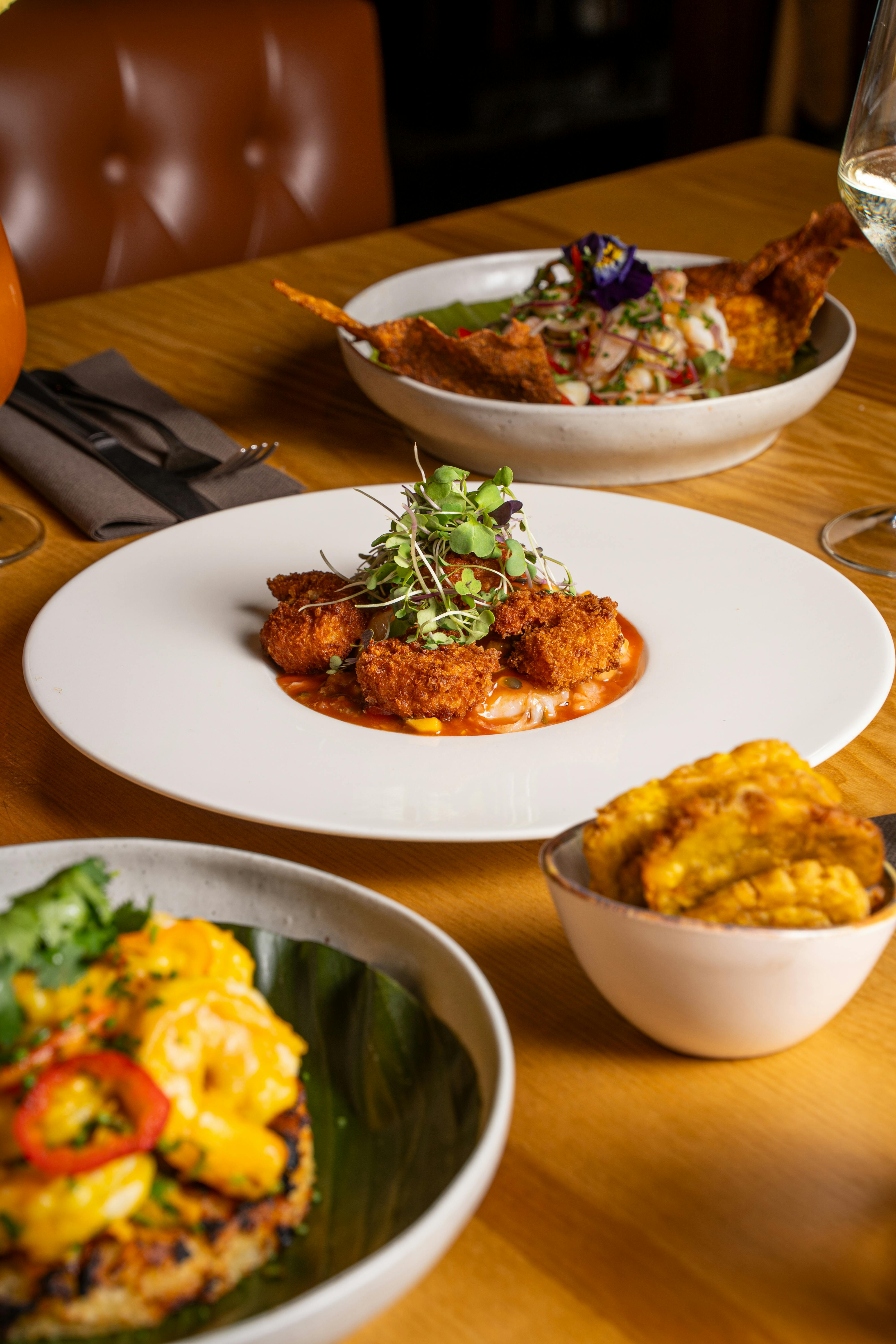 Lunch On Table Photos, Download The BEST Free Lunch On Table Stock ...