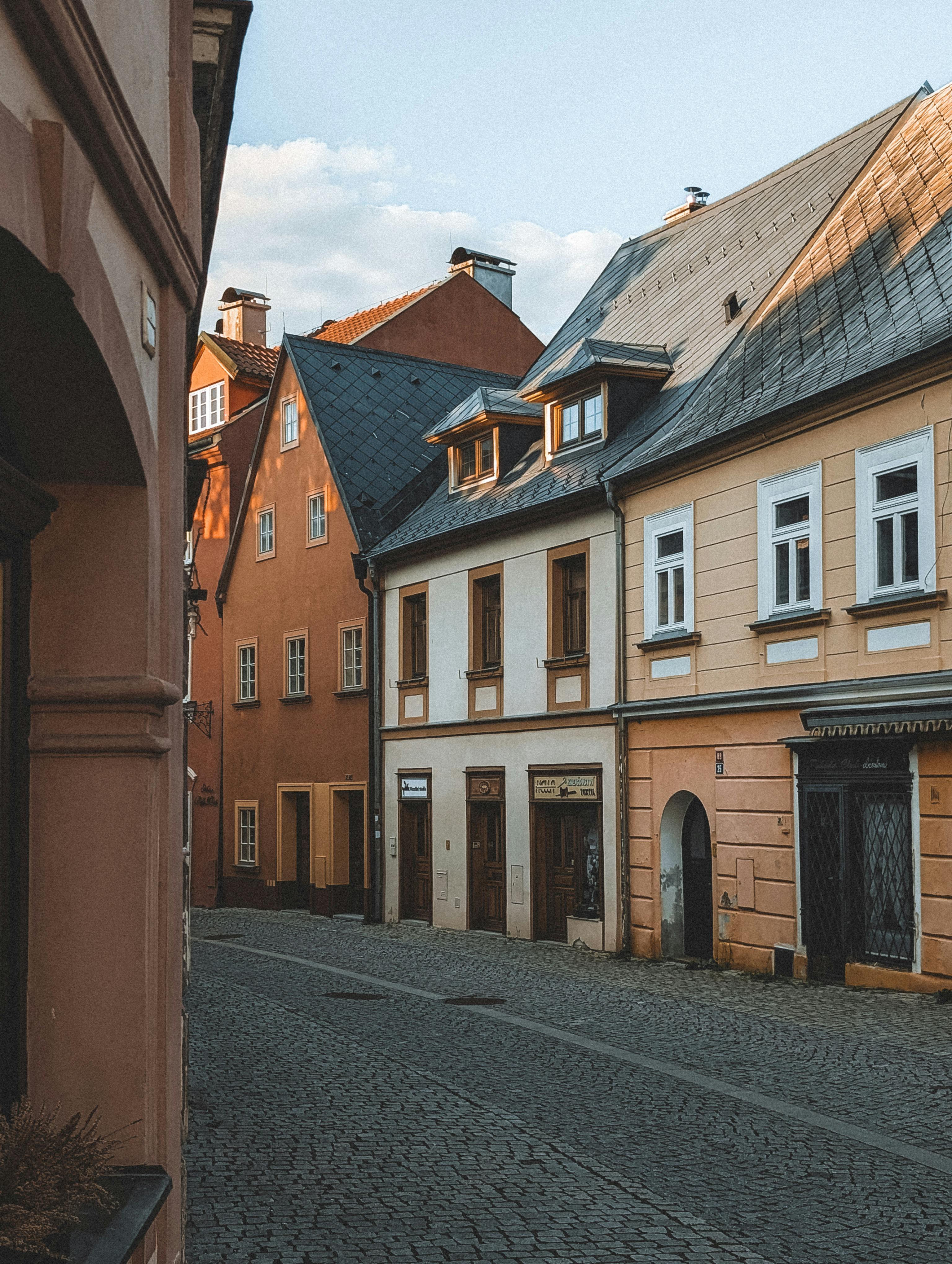 Building Front Photos, Download The BEST Free Building Front Stock ...