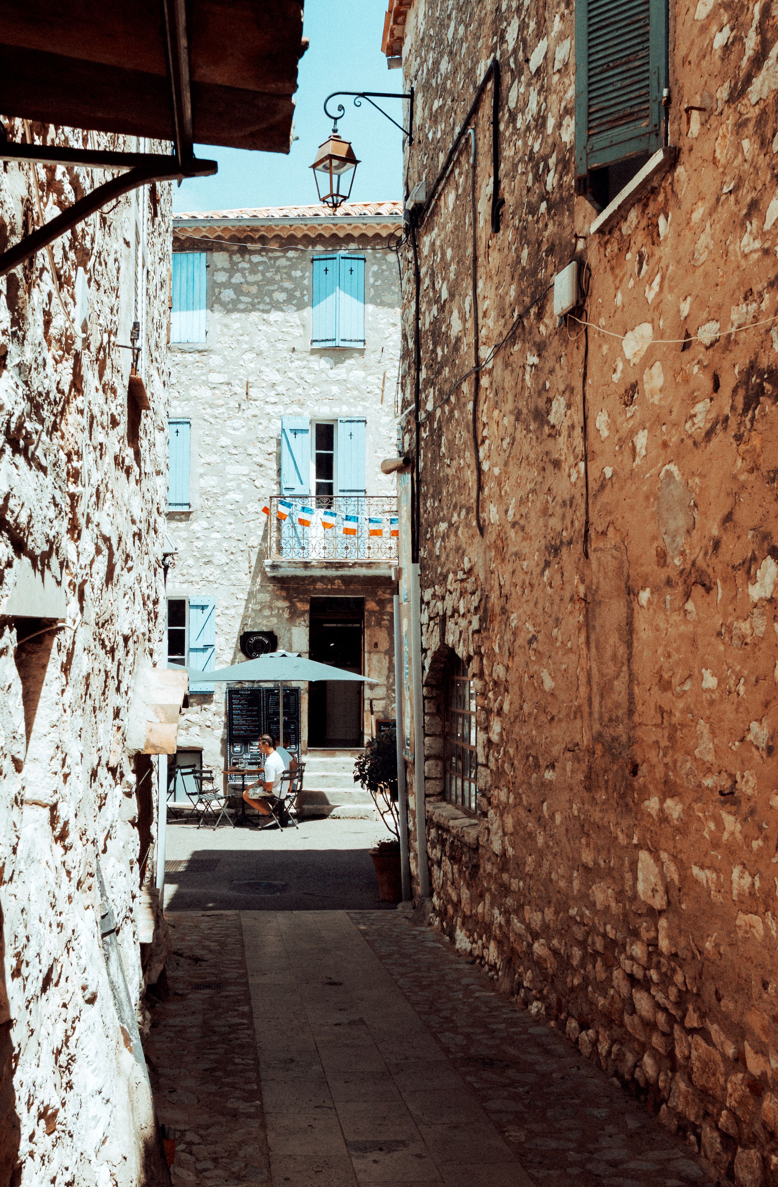 Charming Stone Alley in Provence with Blue Shutters · Free Stock Photo
