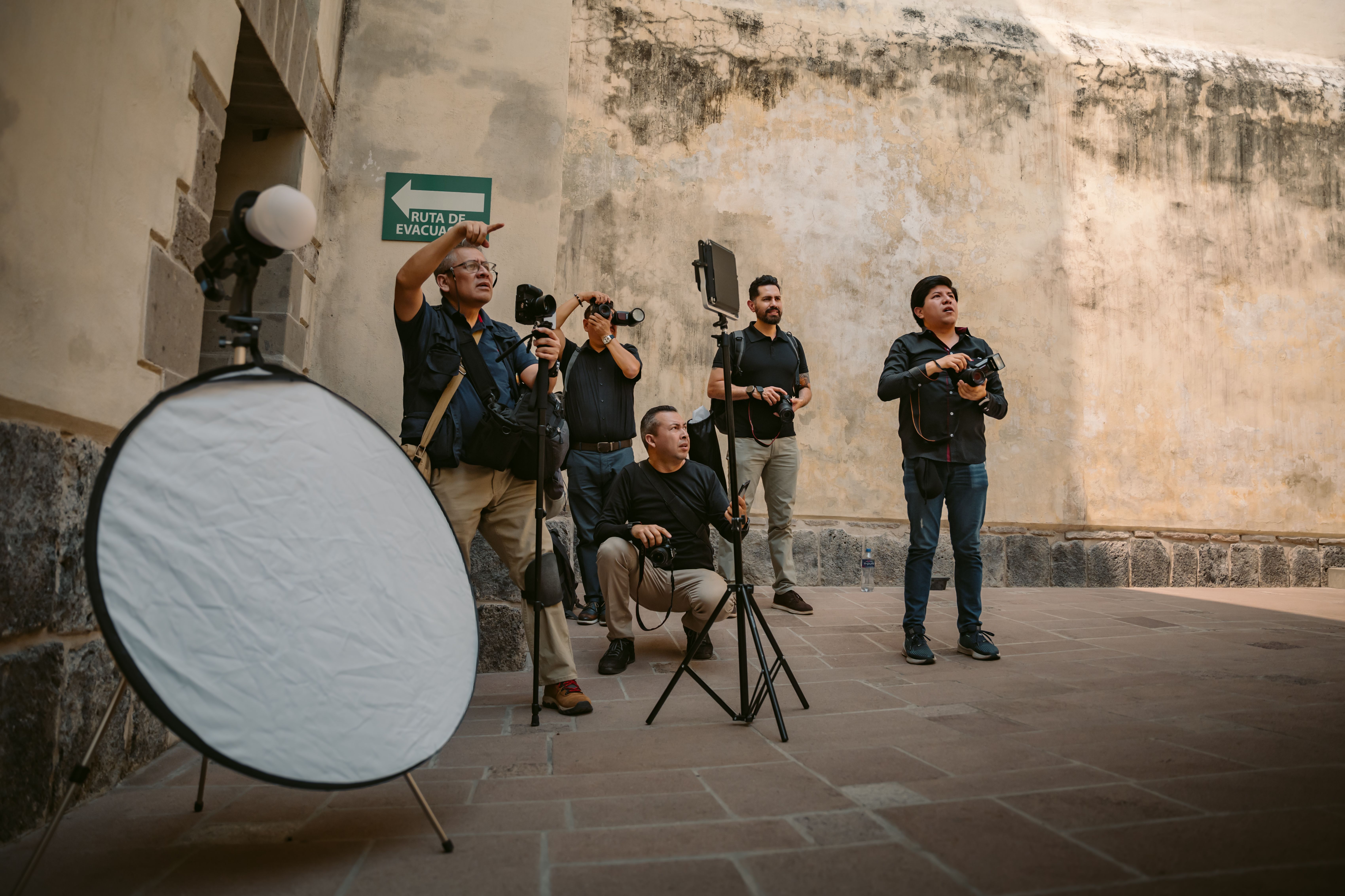 Photographers at Work in Ciudad de México · Free Stock Photo