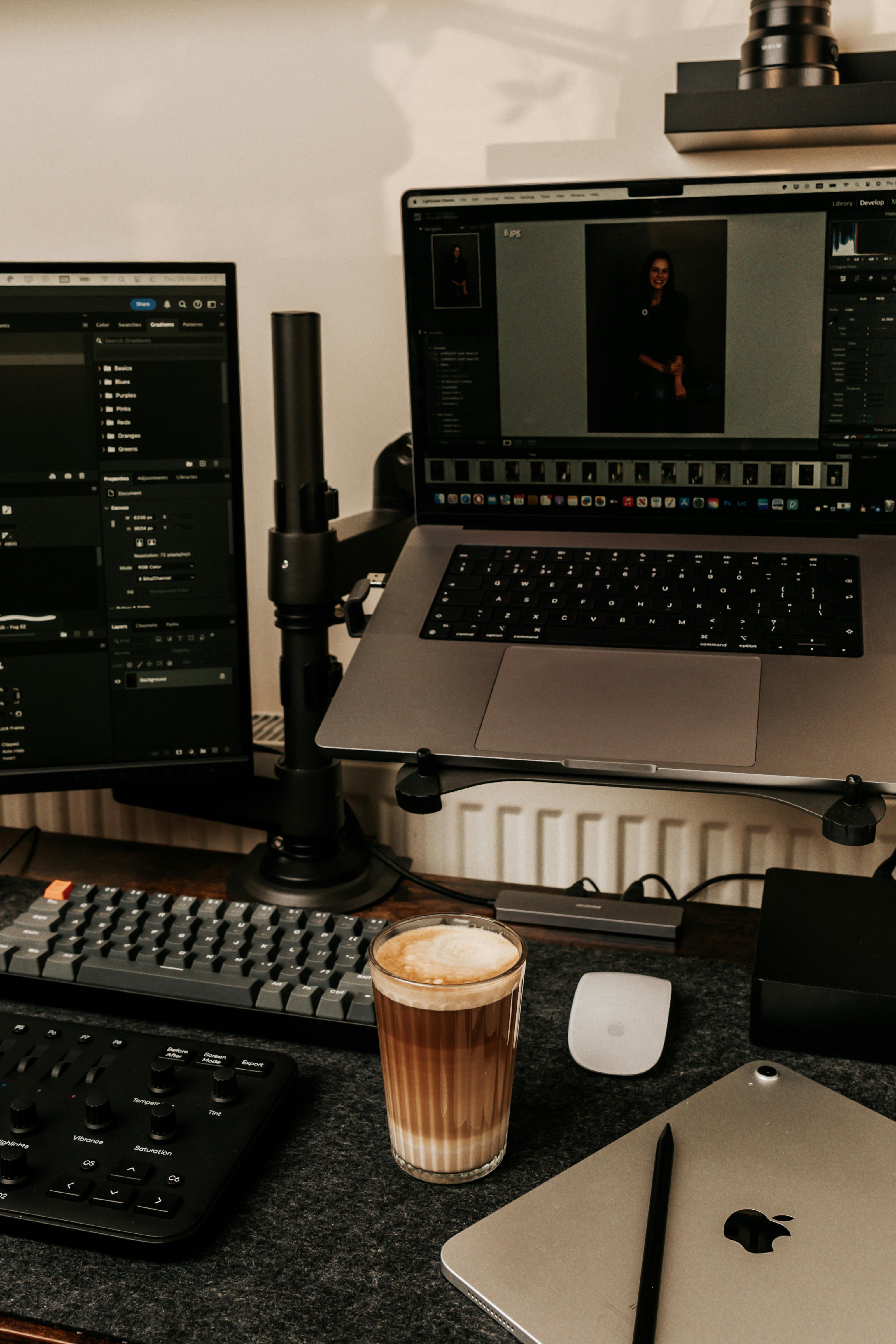 Laptop Screen Dps Photos, Download The BEST Free Laptop Screen Dps ...