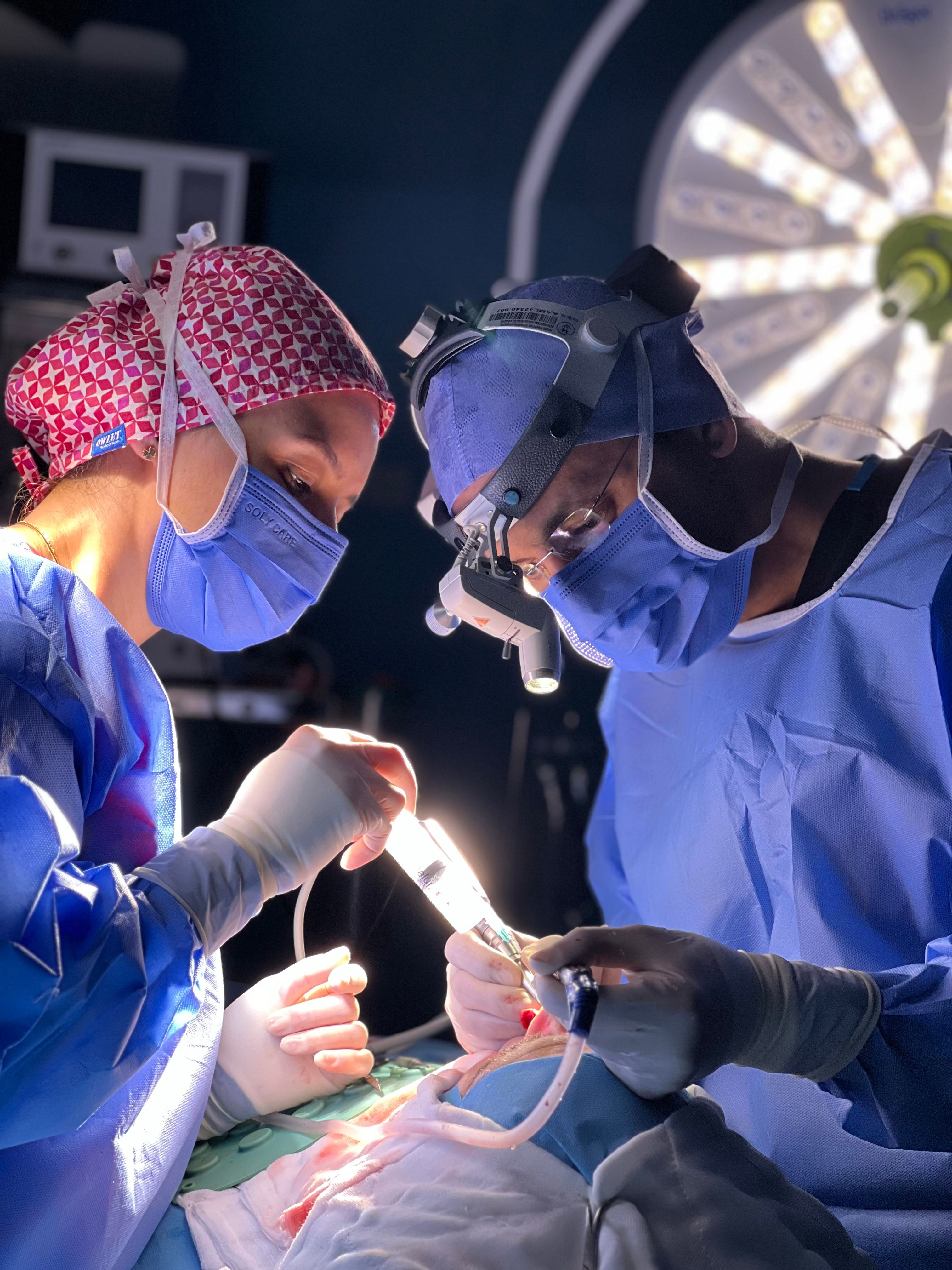 Anesthesiologist And Their Equipment Photos, Download The BEST Free ...