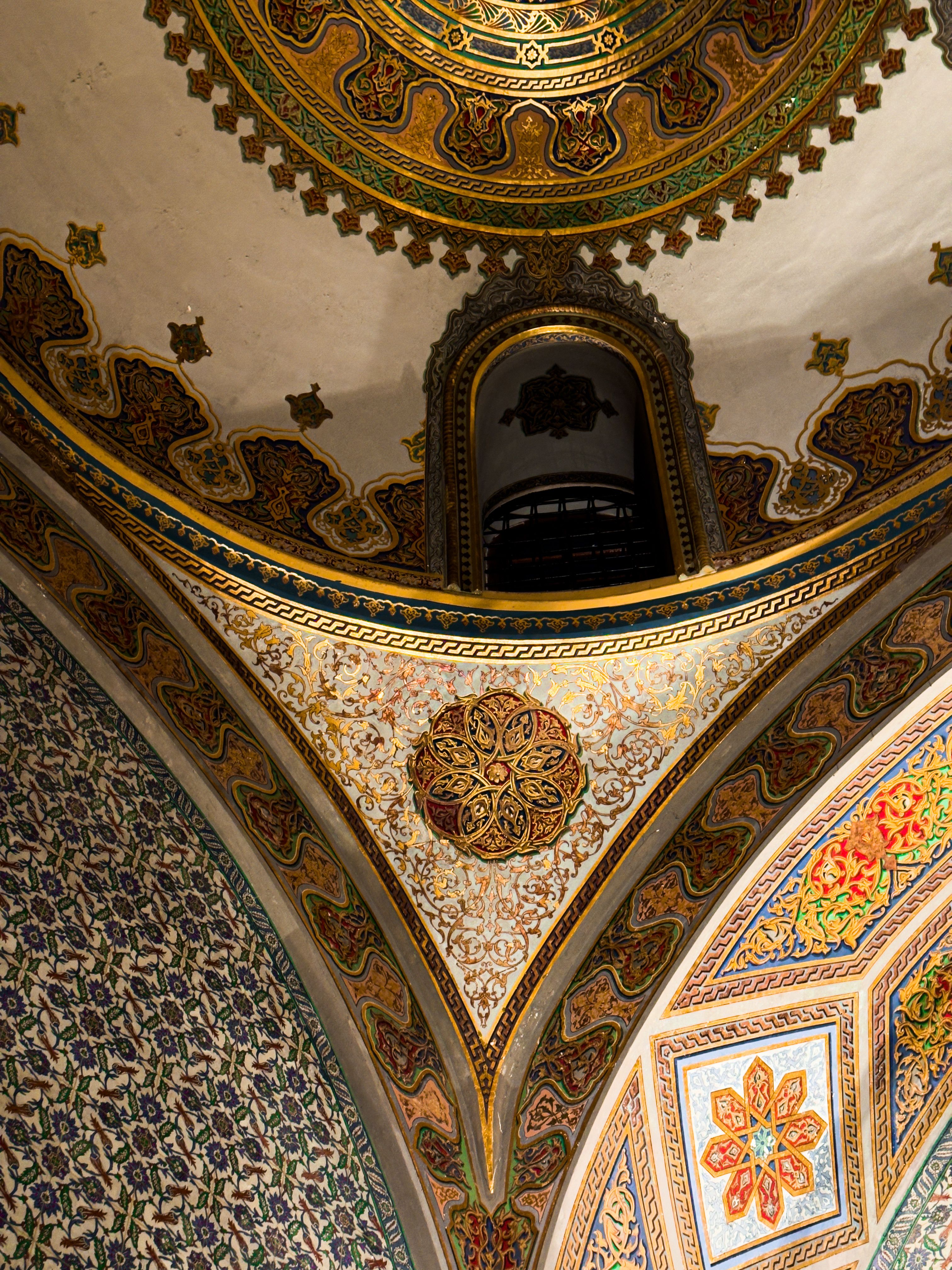Intricate Ottoman Architectural Ceiling Design · Free Stock Photo