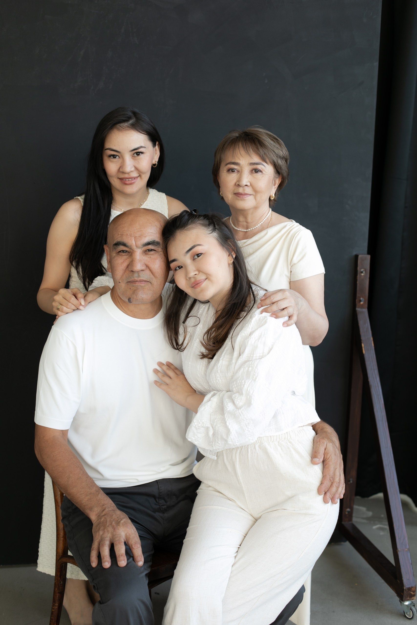 Happy Family Portrait with Four People · Free Stock Photo