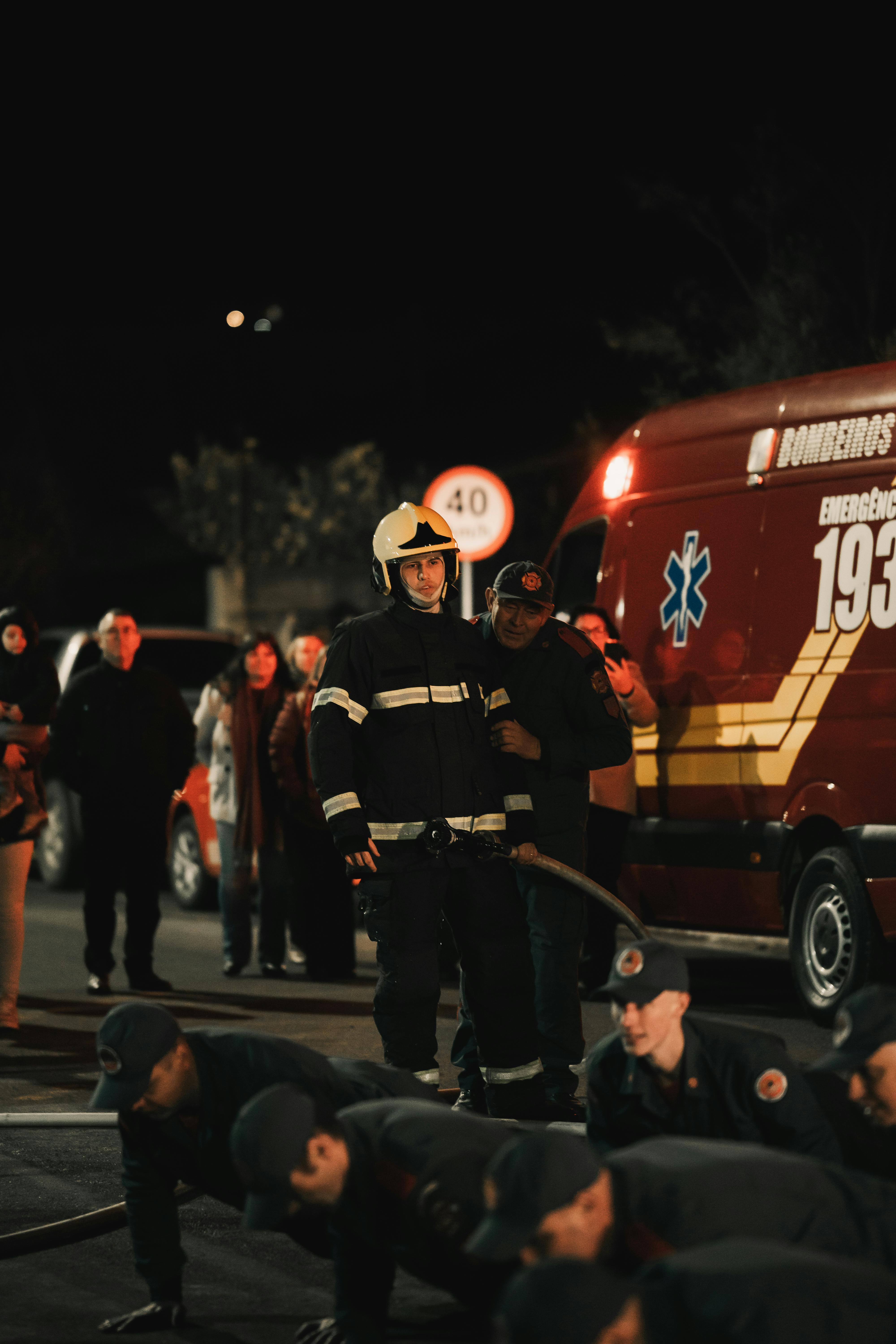 First Responders Photos, Download The BEST Free First Responders Stock ...
