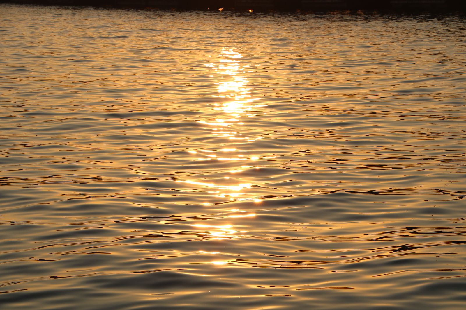 Sunset Reflection In Water Photos, Download The BEST Free Sunset ...