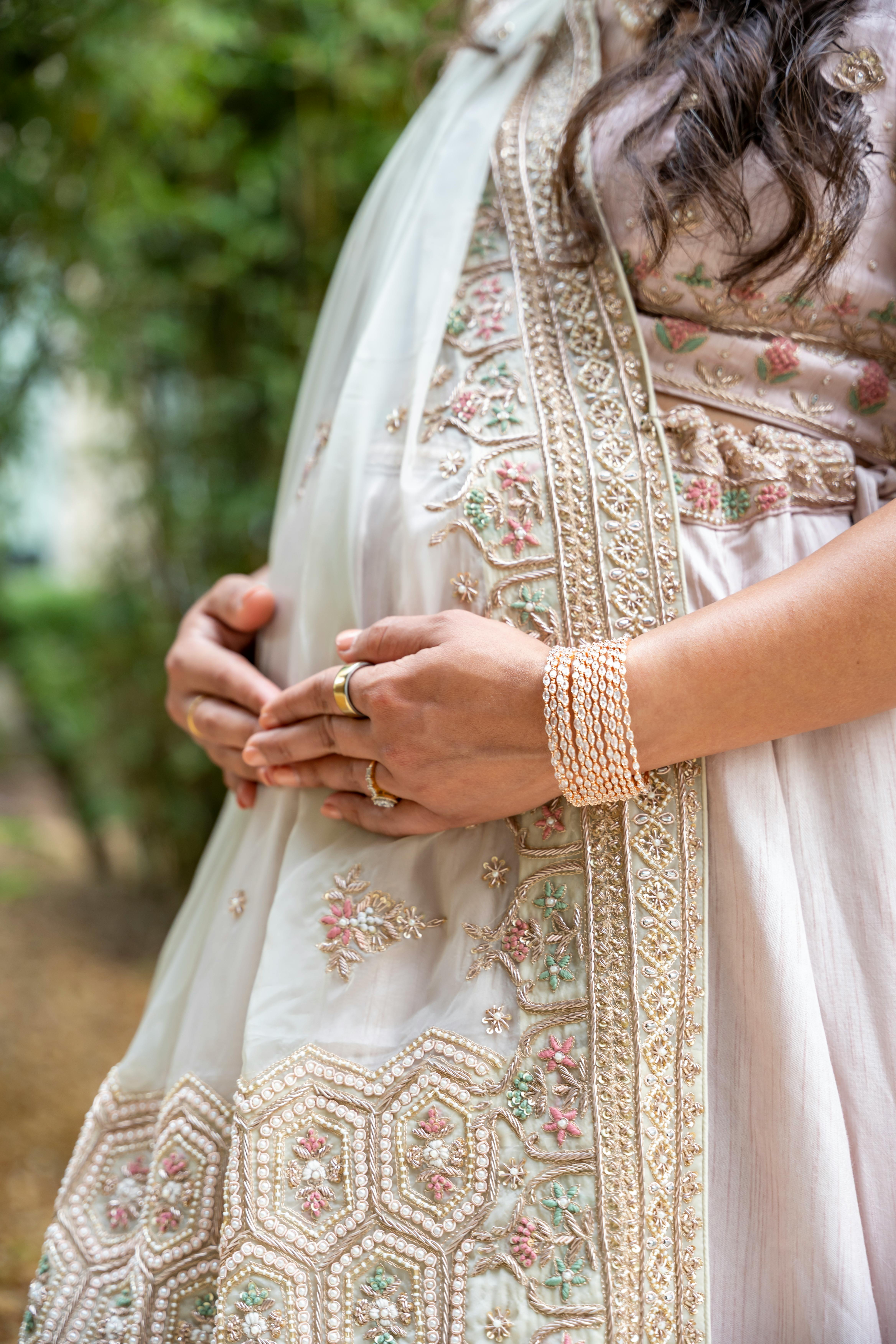 Hands Detail Photos, Download The BEST Free Hands Detail Stock Photos ...