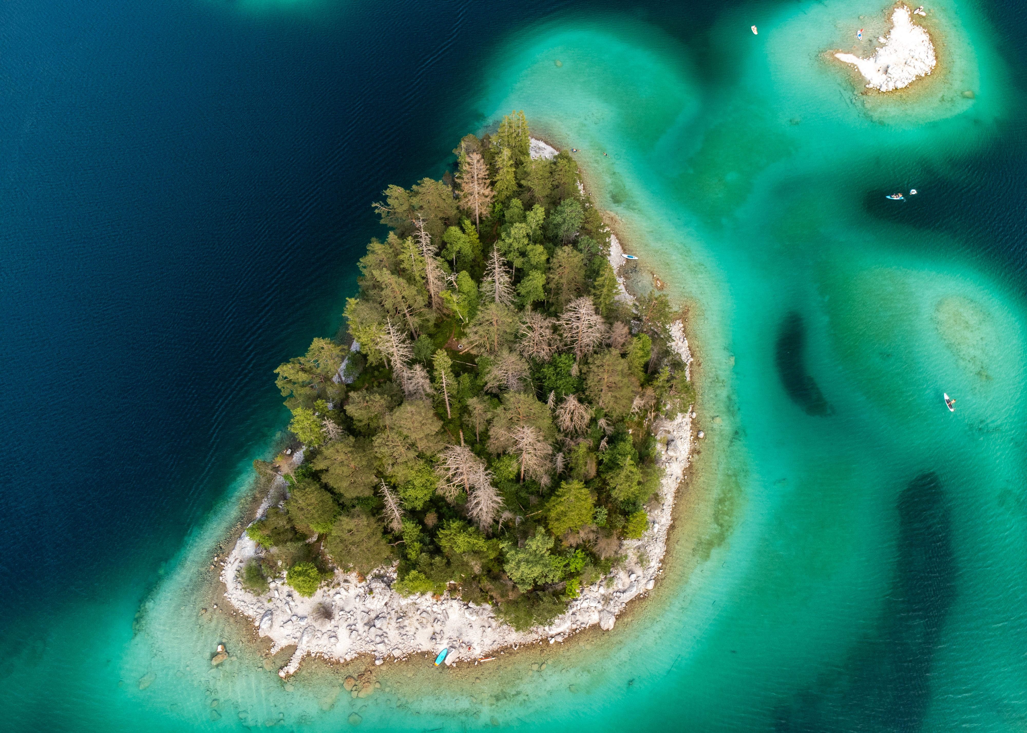 Aerial View of Islands · Free Stock Photo