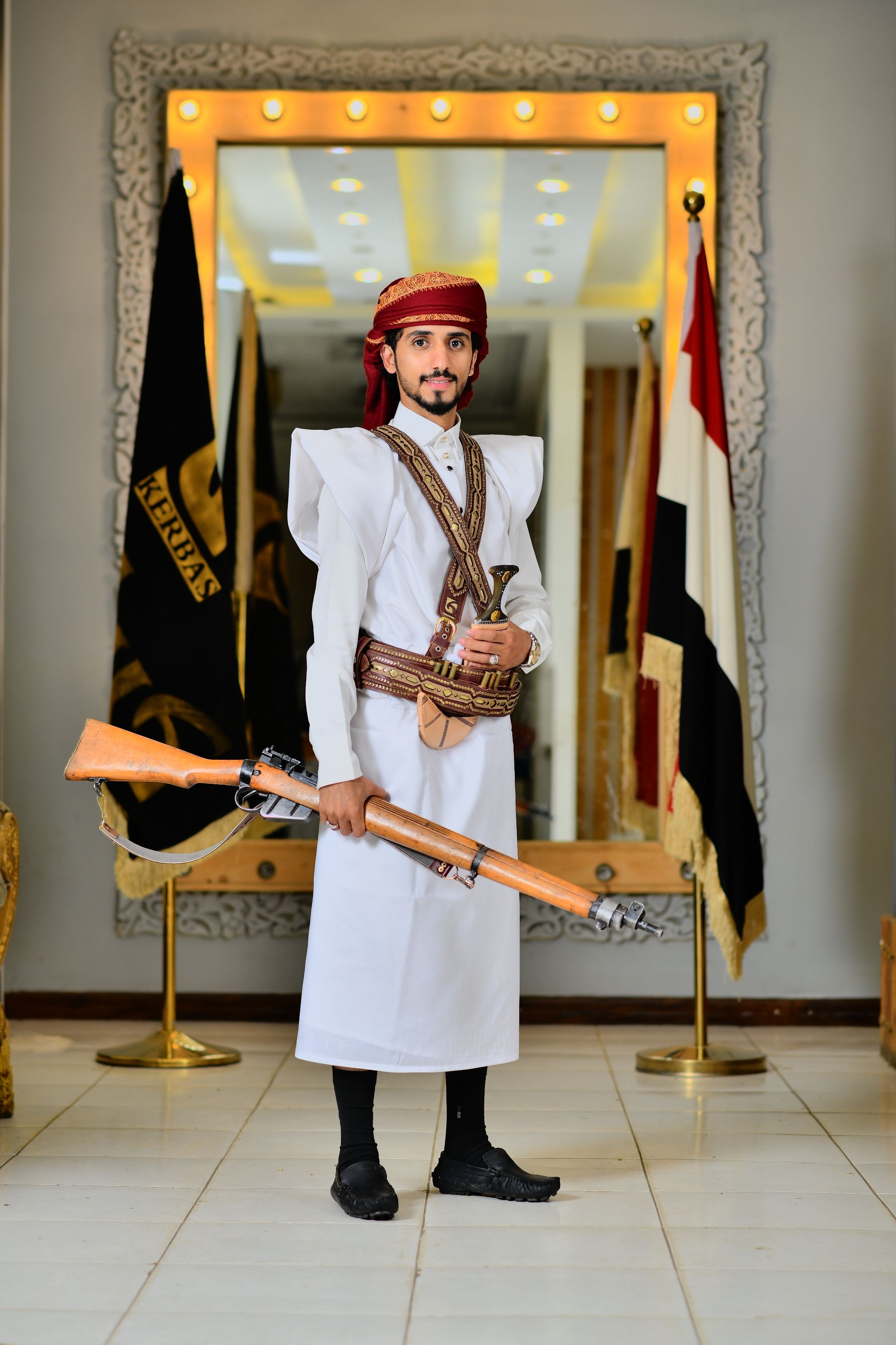 Traditional Yemeni Attire in Taizz · Free Stock Photo