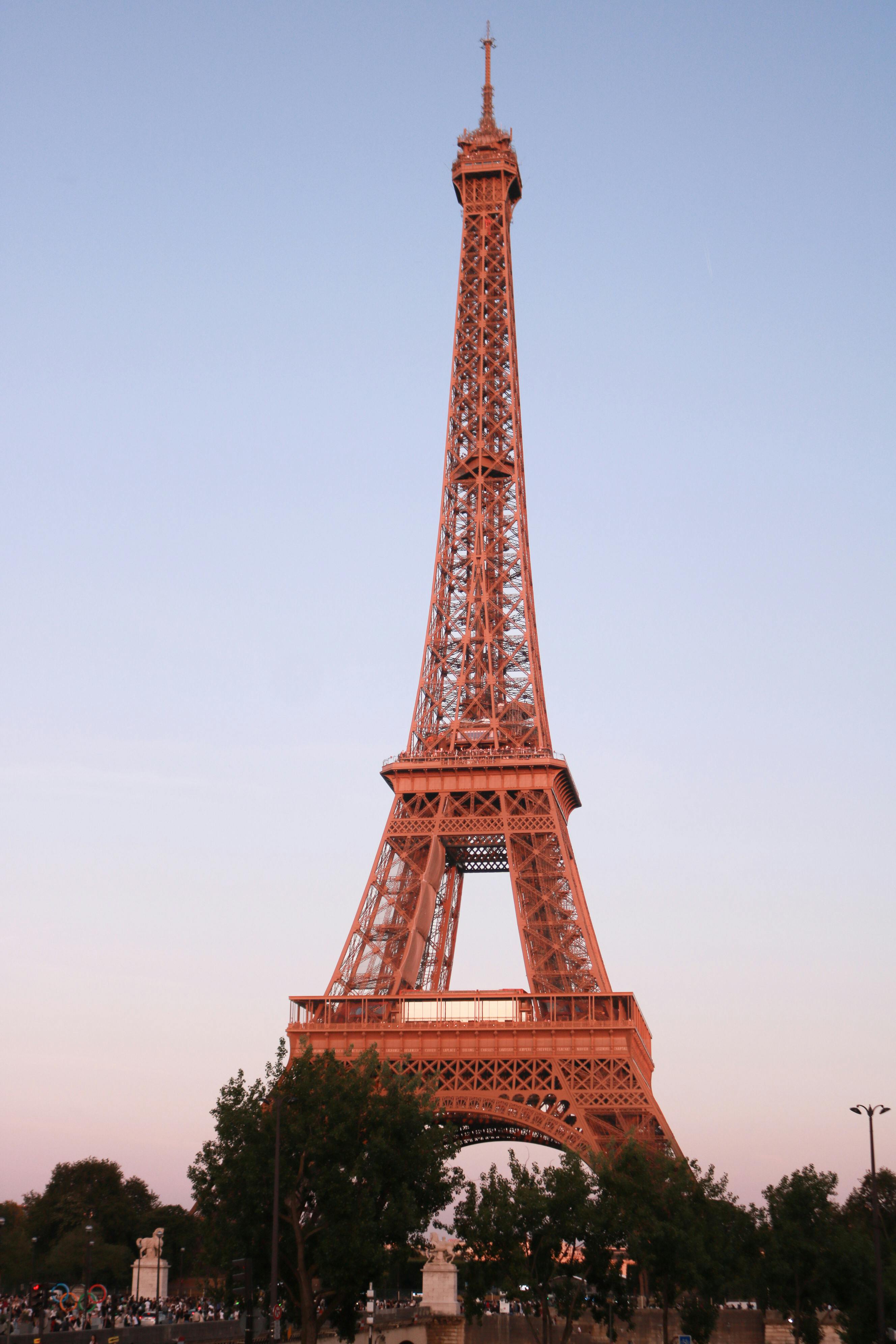 Eiffel Tower at Sunset in Paris, France · Free Stock Photo
