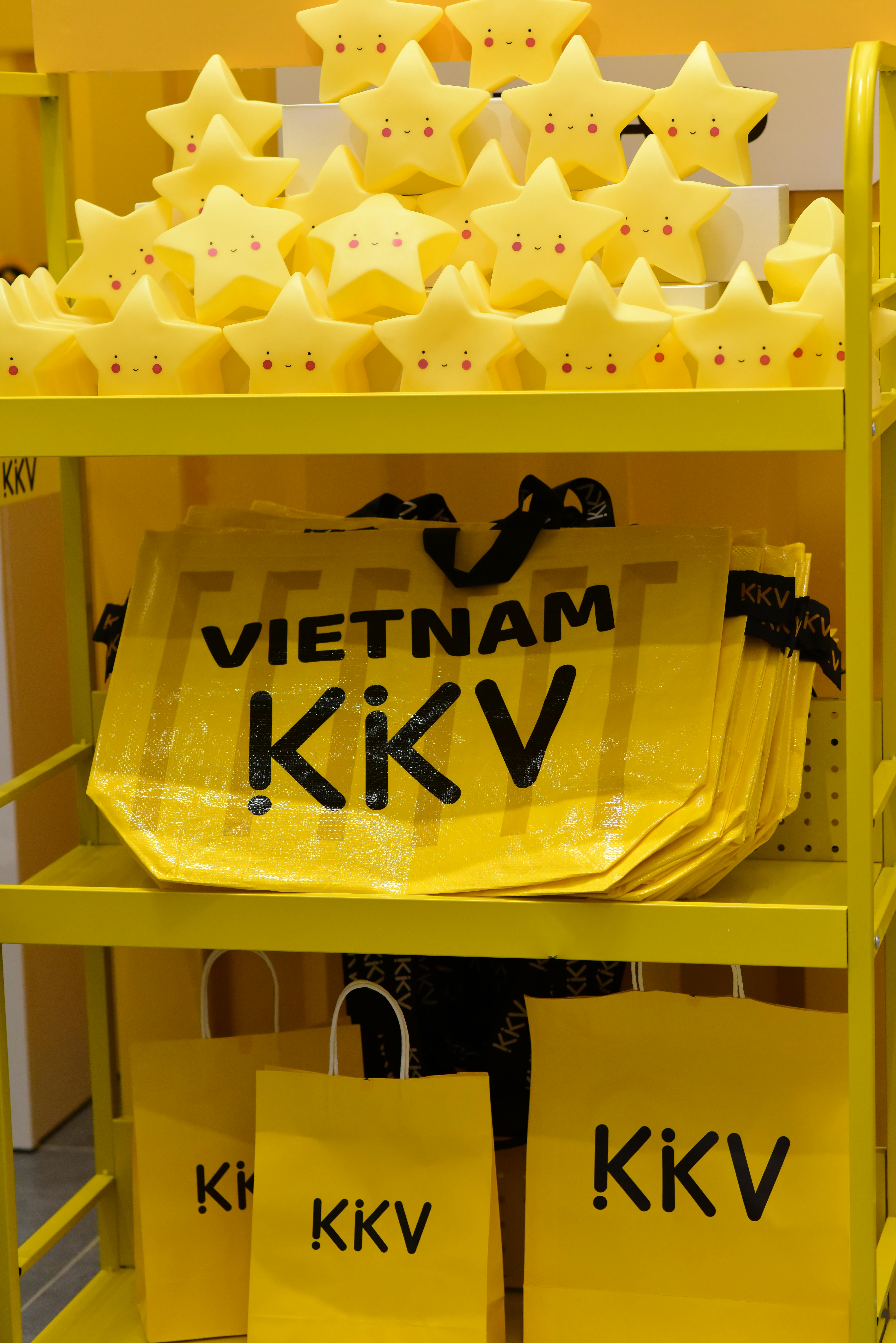 Overpacked Bags Photos, Download The BEST Free Overpacked Bags Stock ...