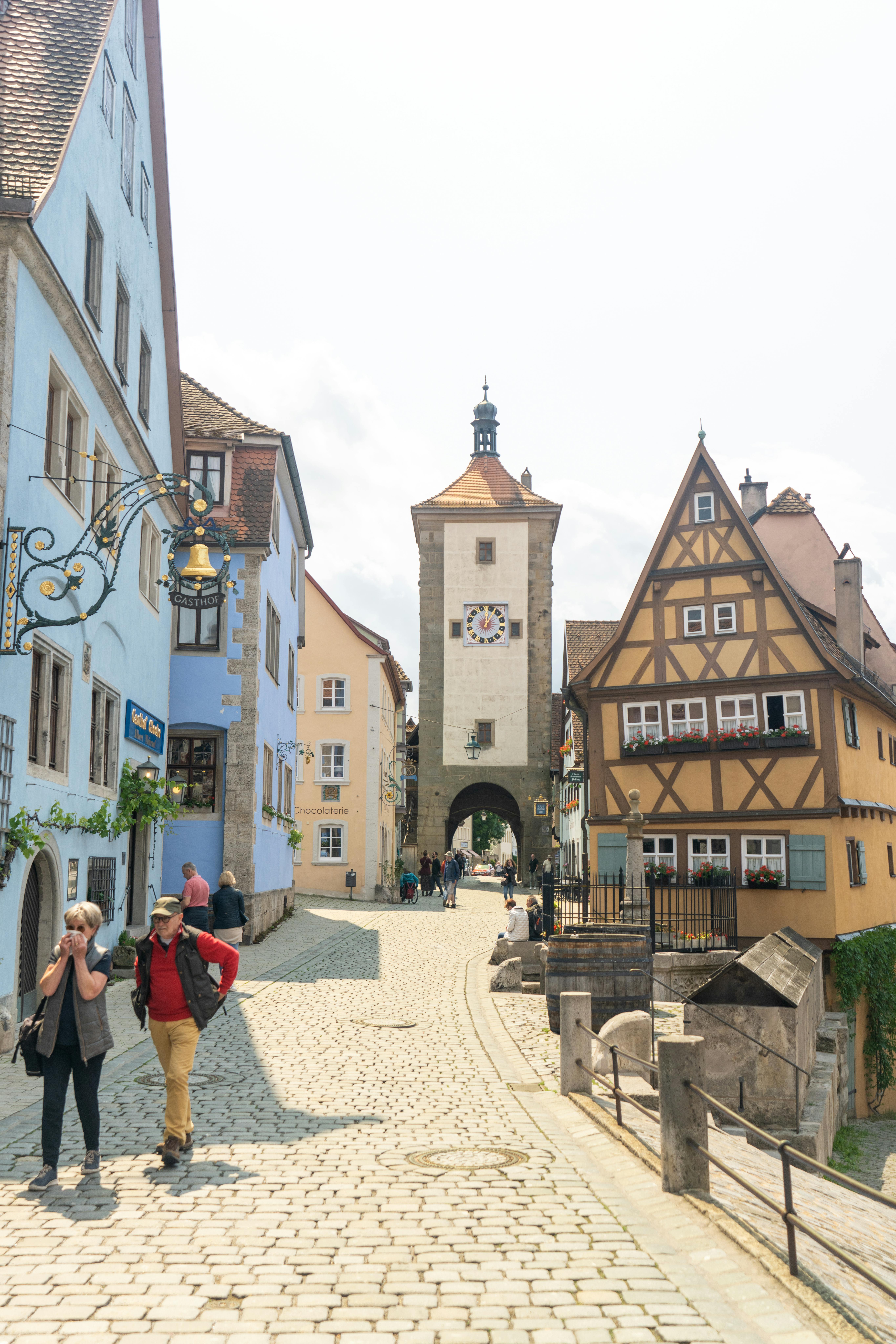 Historic Rothenburg ob der Tauber Street Scene · Free Stock Photo