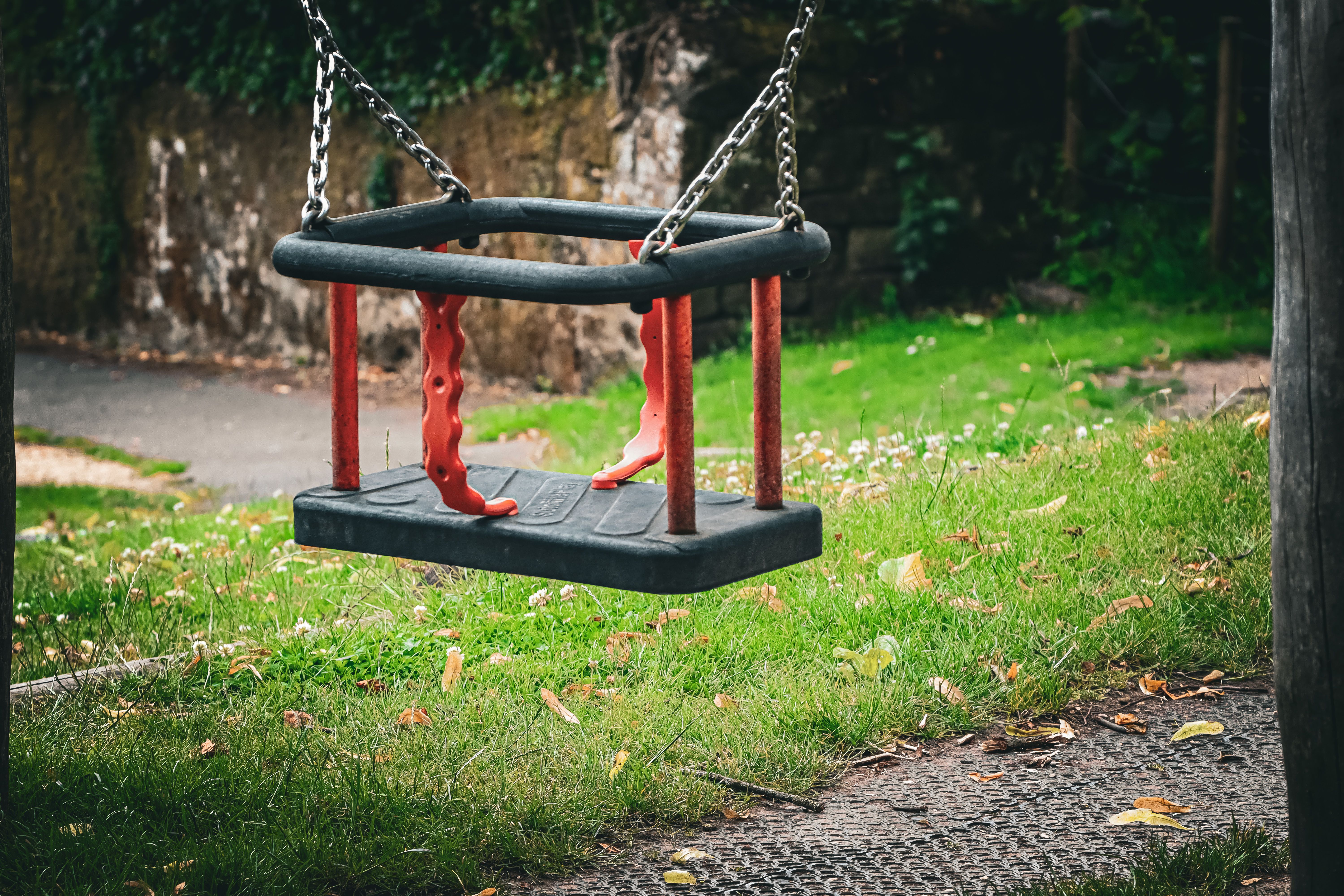 Empty Playground Swing in Shaftesbury Park · Free Stock Photo