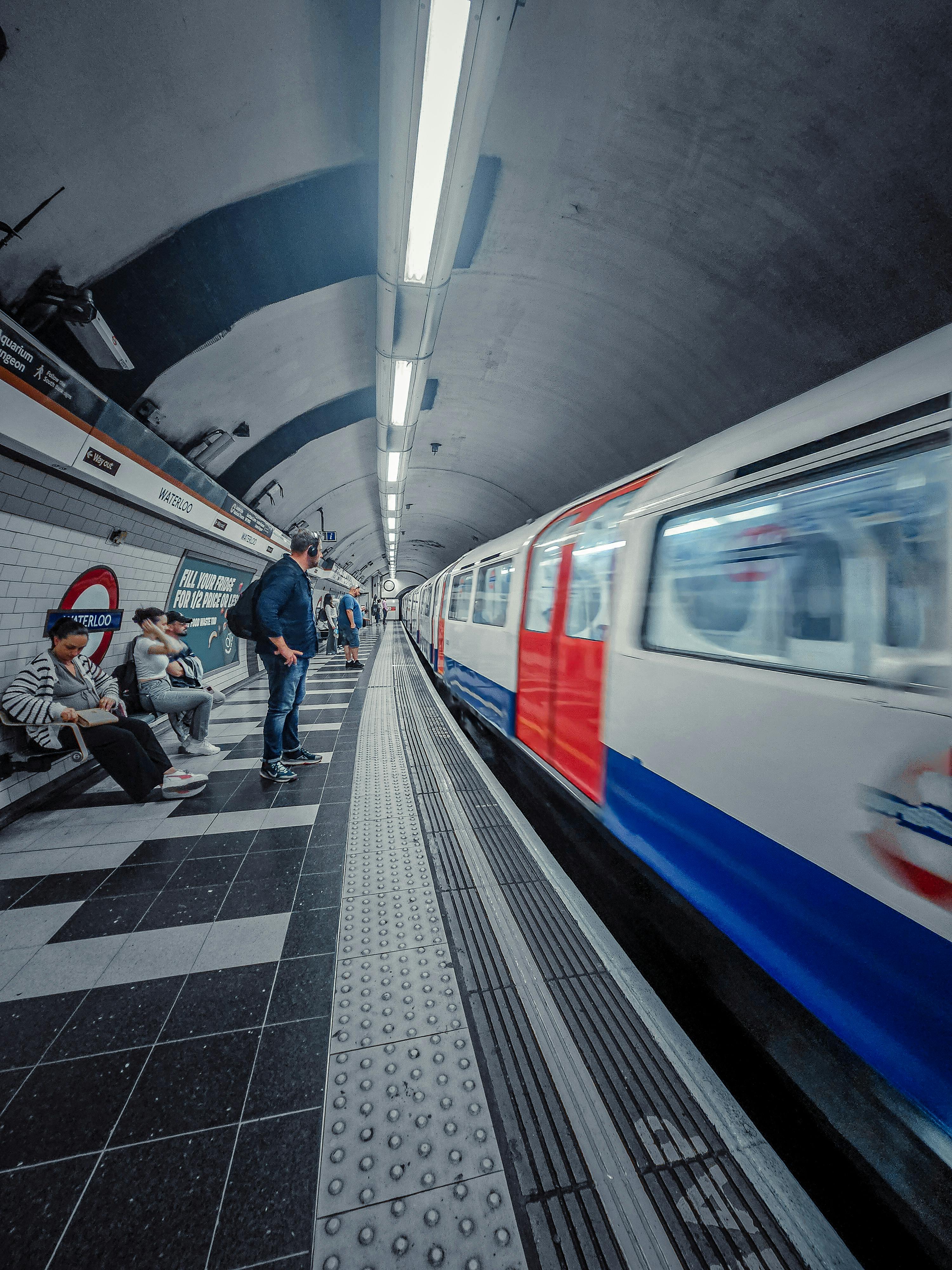 Parel Railway Station Photos, Download The BEST Free Parel Railway ...