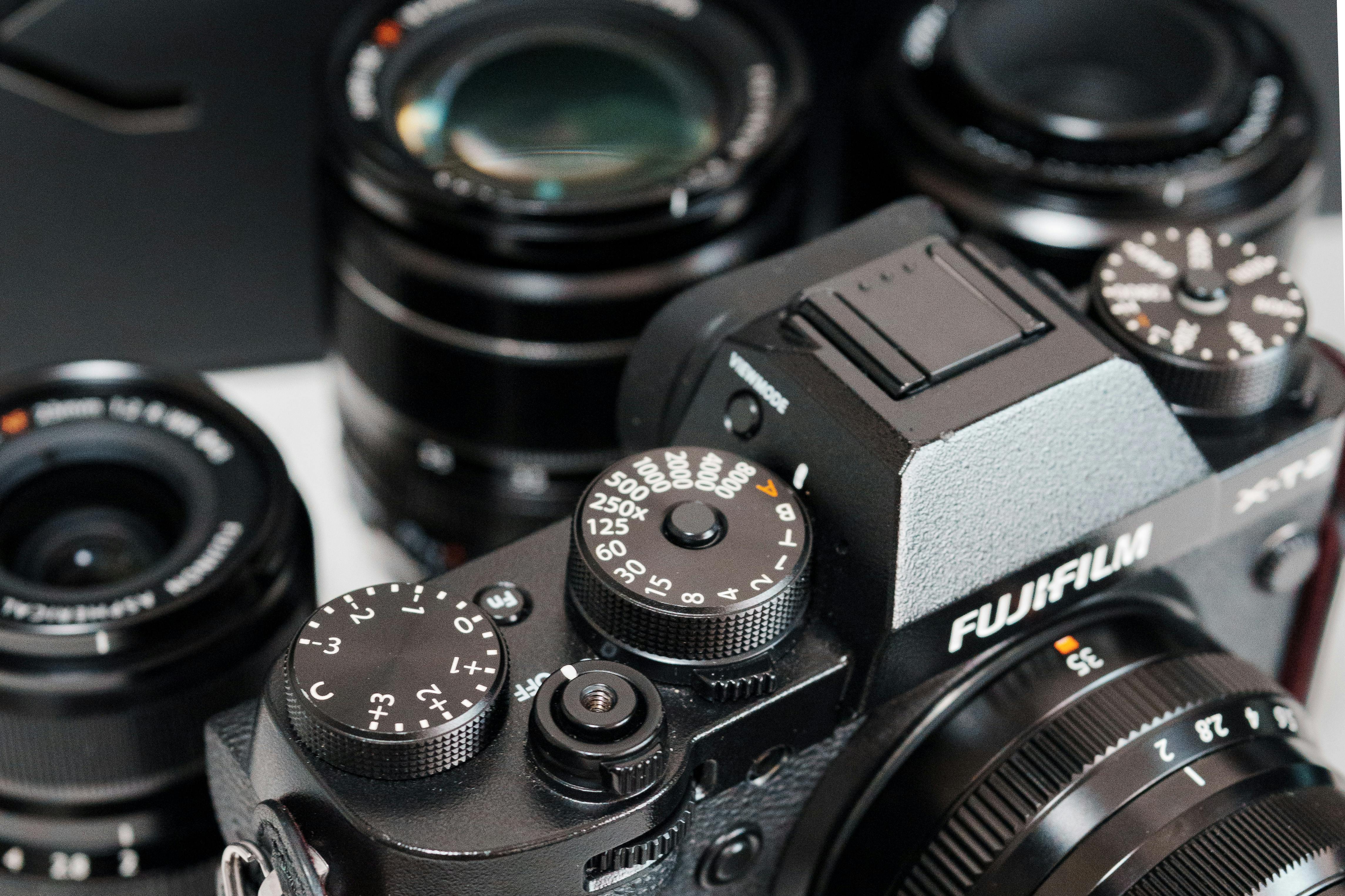 Assorted Black Cameras · Free Stock Photo