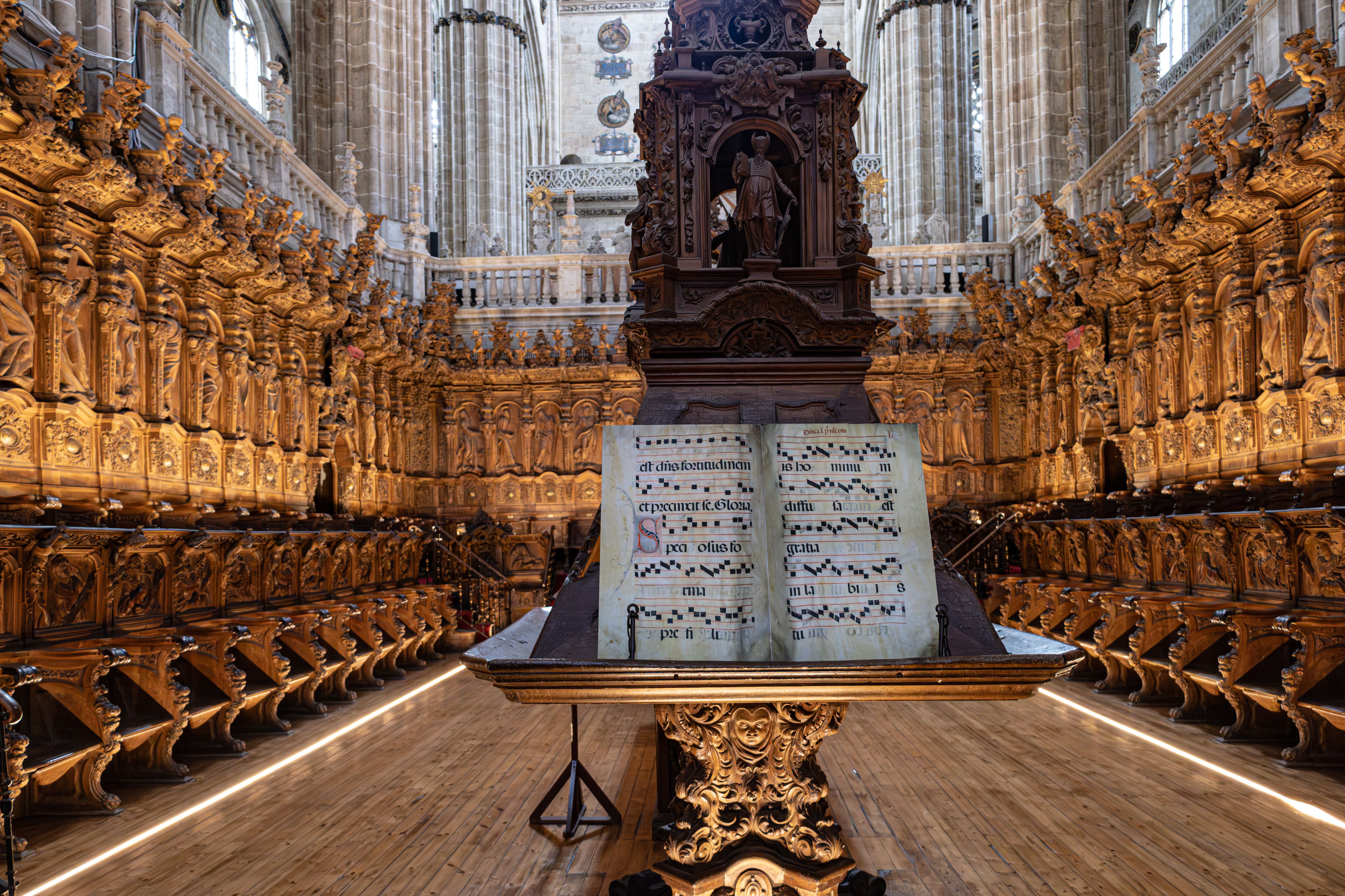 Intricate Cathedral Choir with Ancient Music Sheet · Free Stock Photo