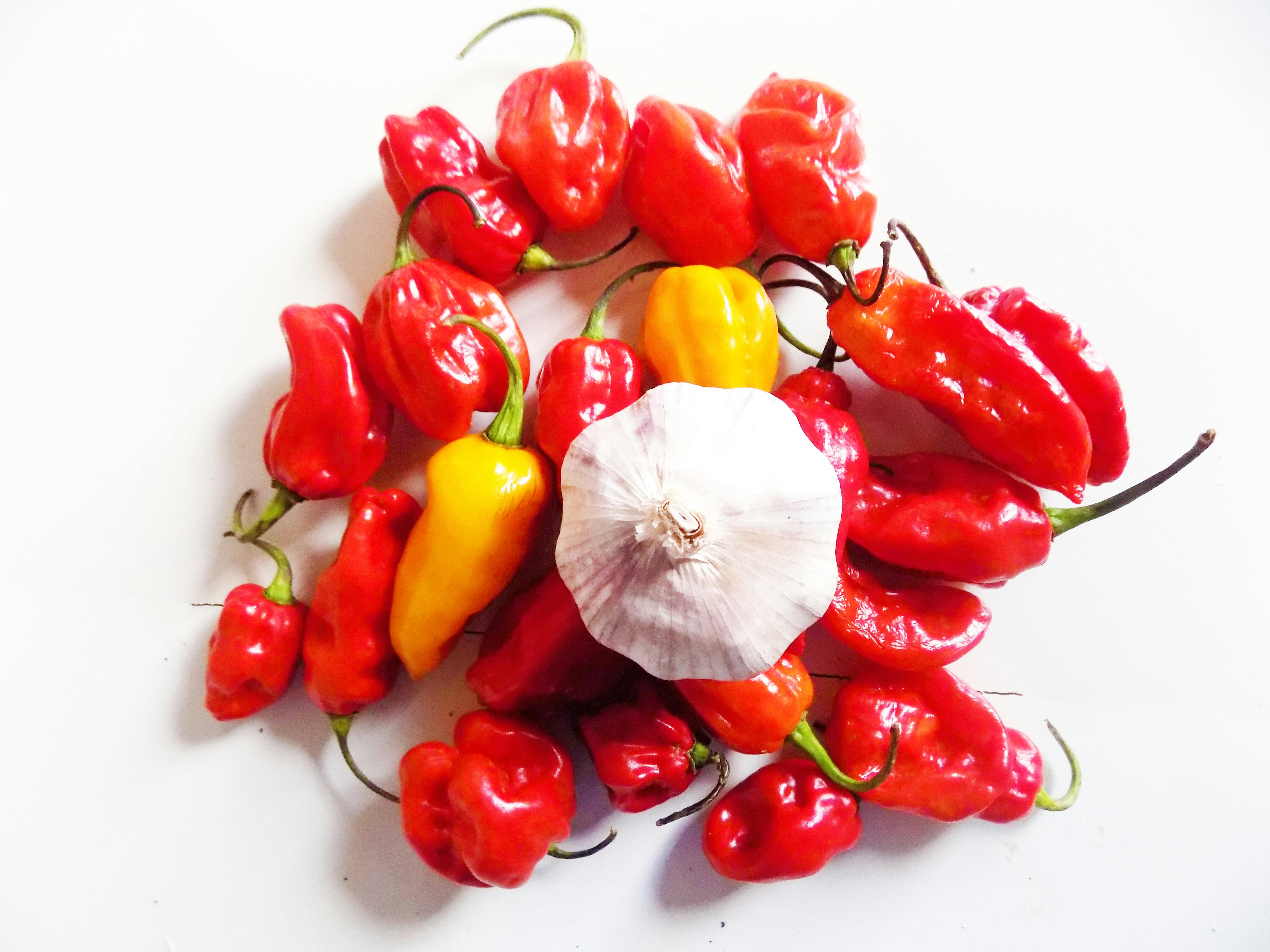 Piment Du Cameroun -pepper From Cameroon-mboapictures: 7 Fotos und ...