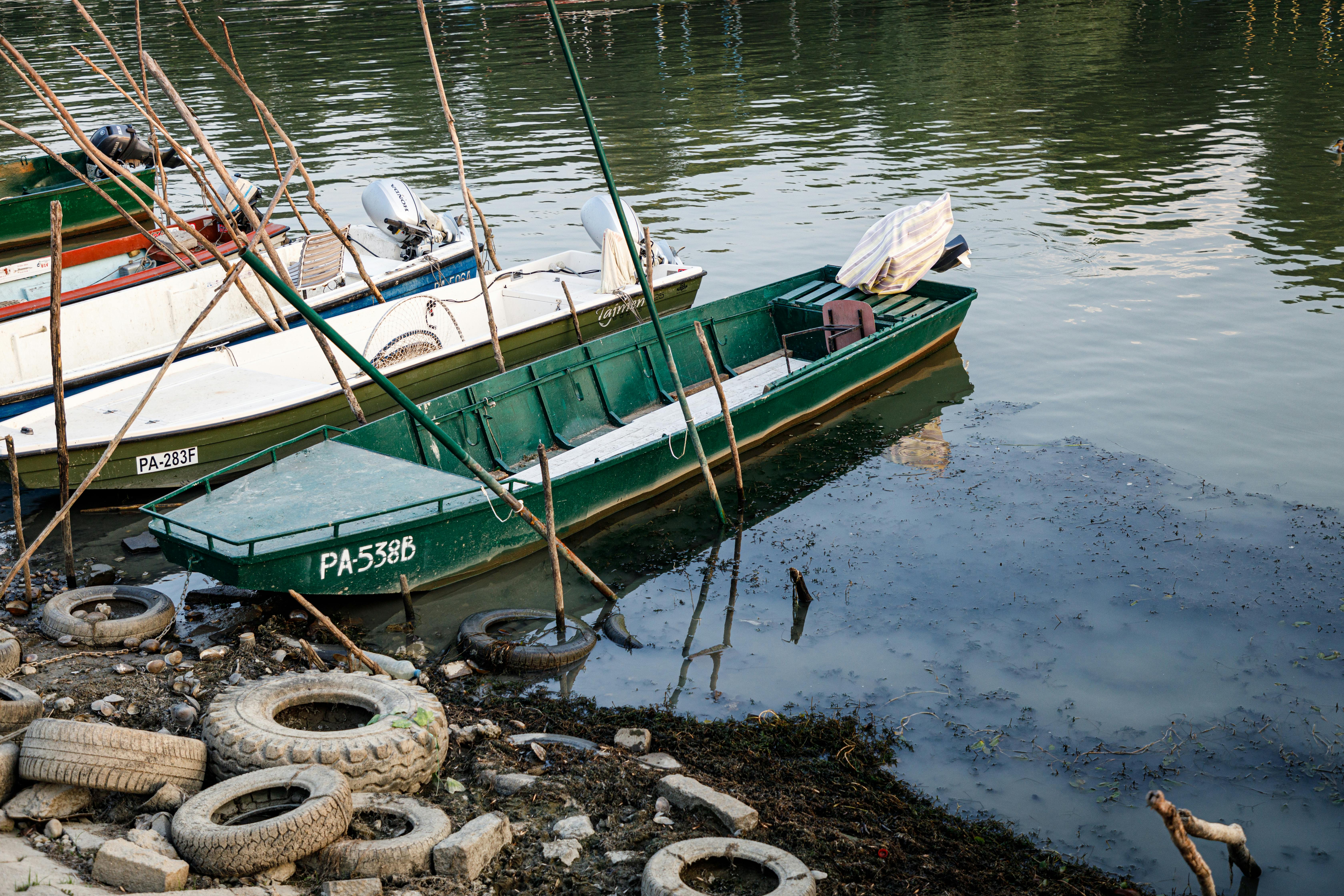 Water Pollution，Emering Pollution Photos, Download The BEST Free Water ...