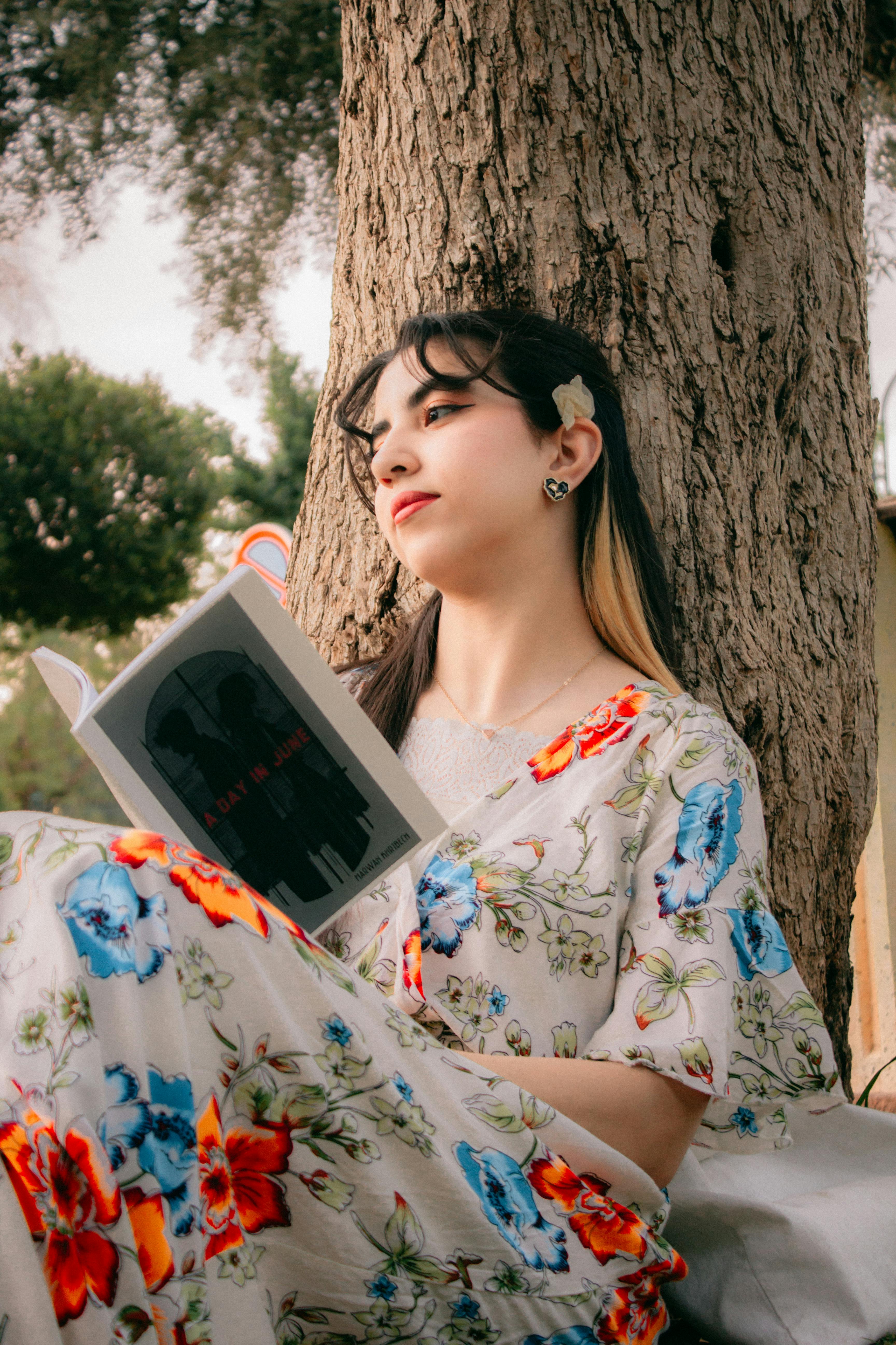 Thinking Girl Png Photos, Download The BEST Free Thinking Girl Png ...