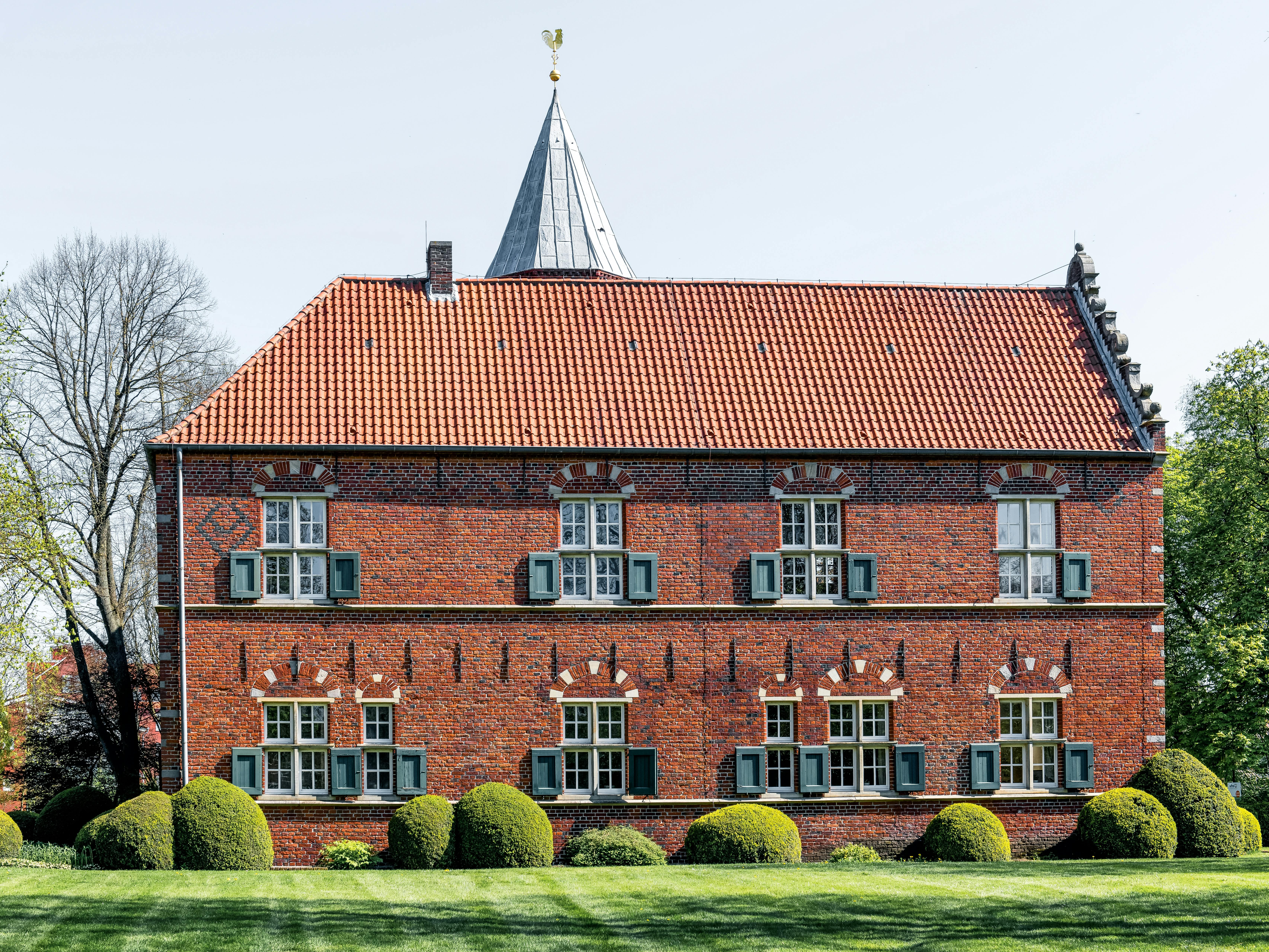 Bricks Tower Photos, Download The BEST Free Bricks Tower Stock Photos ...