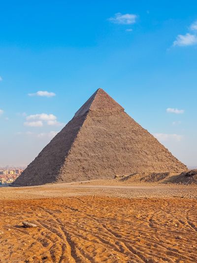 Majestic View of the Great Pyramid of Giza · Free Stock Photo