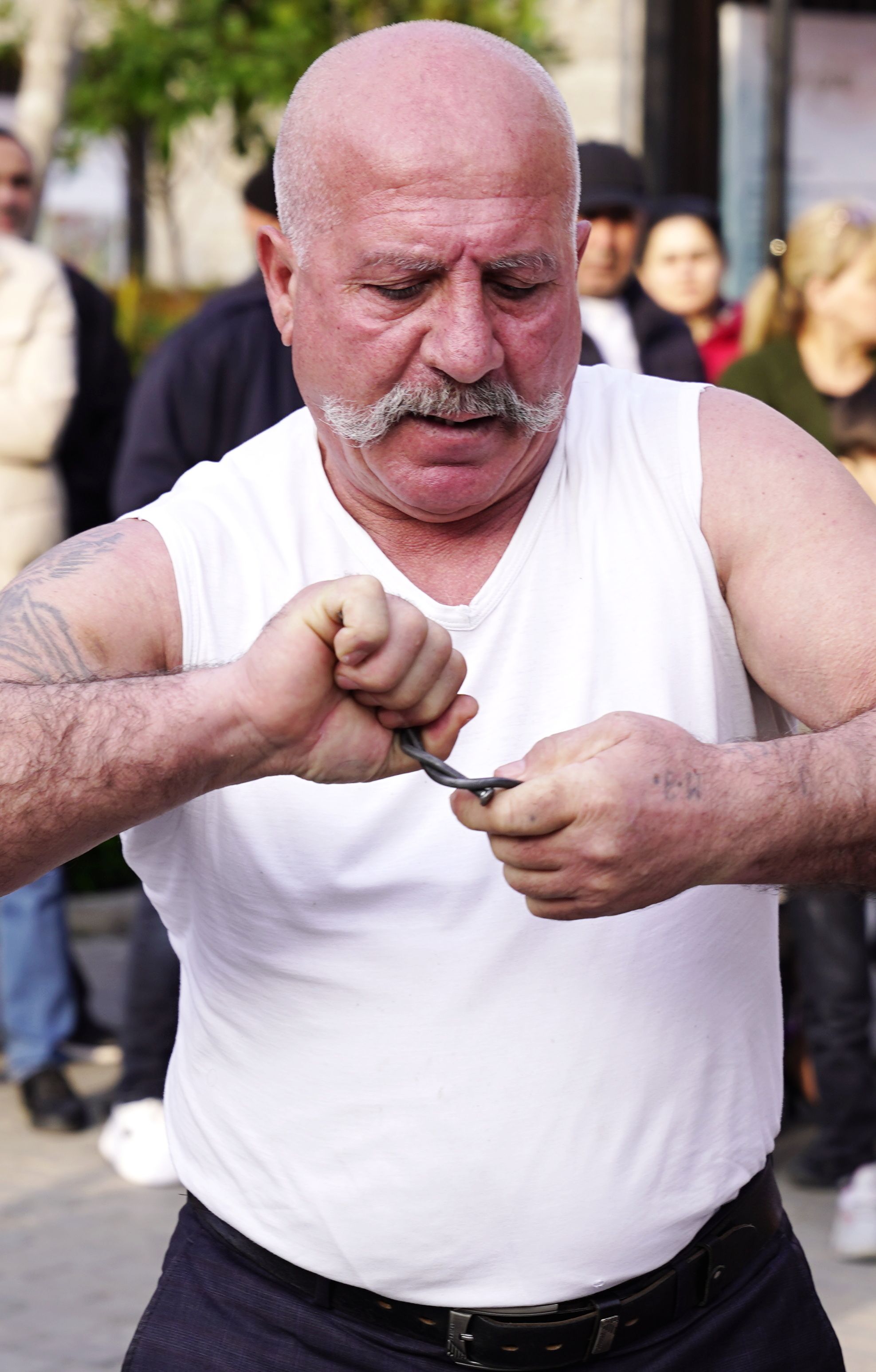 Strong Man Photos, Download The BEST Free Strong Man Stock Photos & HD ...