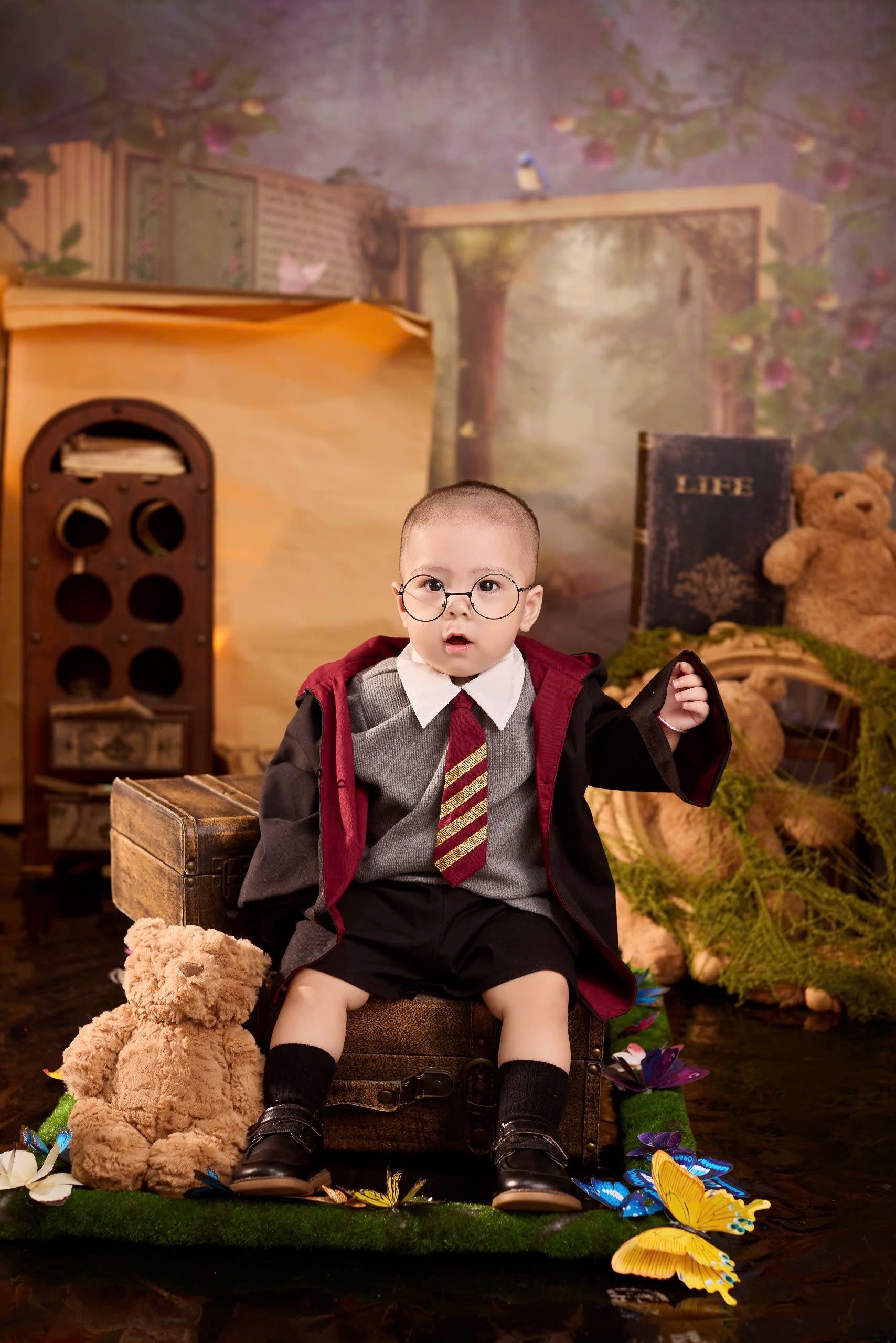 Baby in Fantasy Costume with Glasses · Free Stock Photo