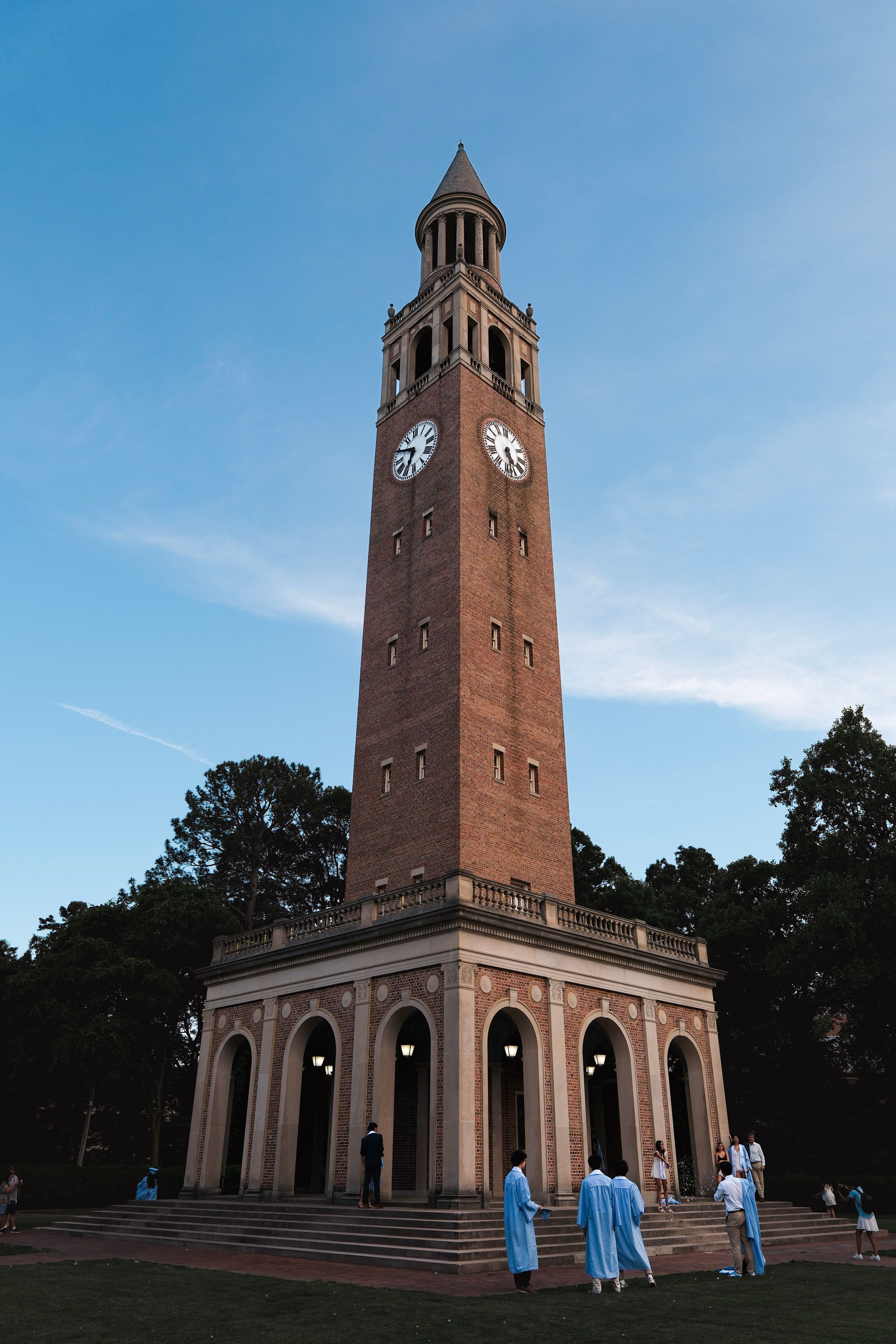 College Building Photos, Download The BEST Free College Building Stock ...