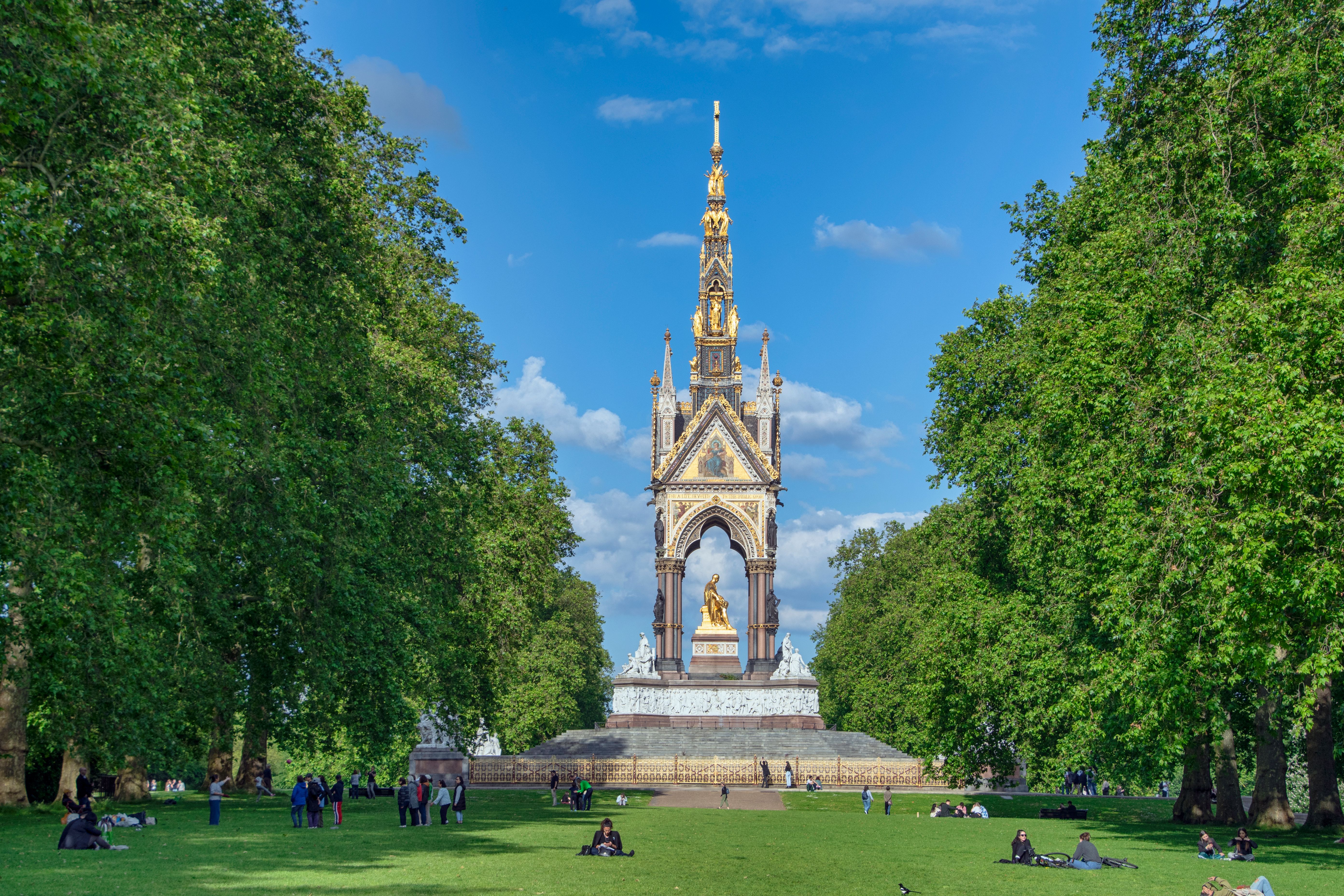 Albert Memorial in Hyde Park on a Sunny Day · Free Stock Photo