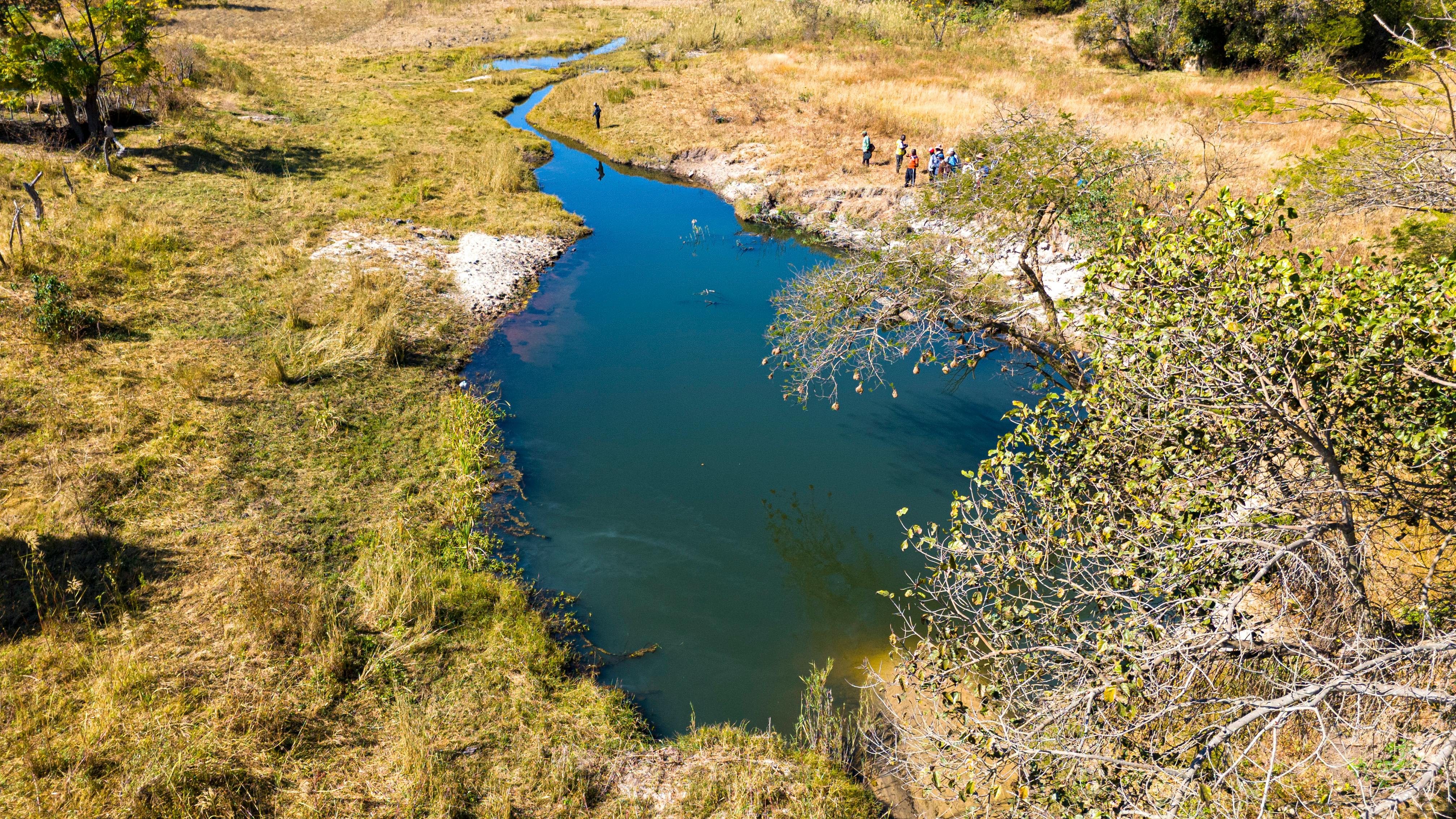 1.000+ Foto Parit Terbaik · Unduh Gratis 100% · Foto Stok Pexels