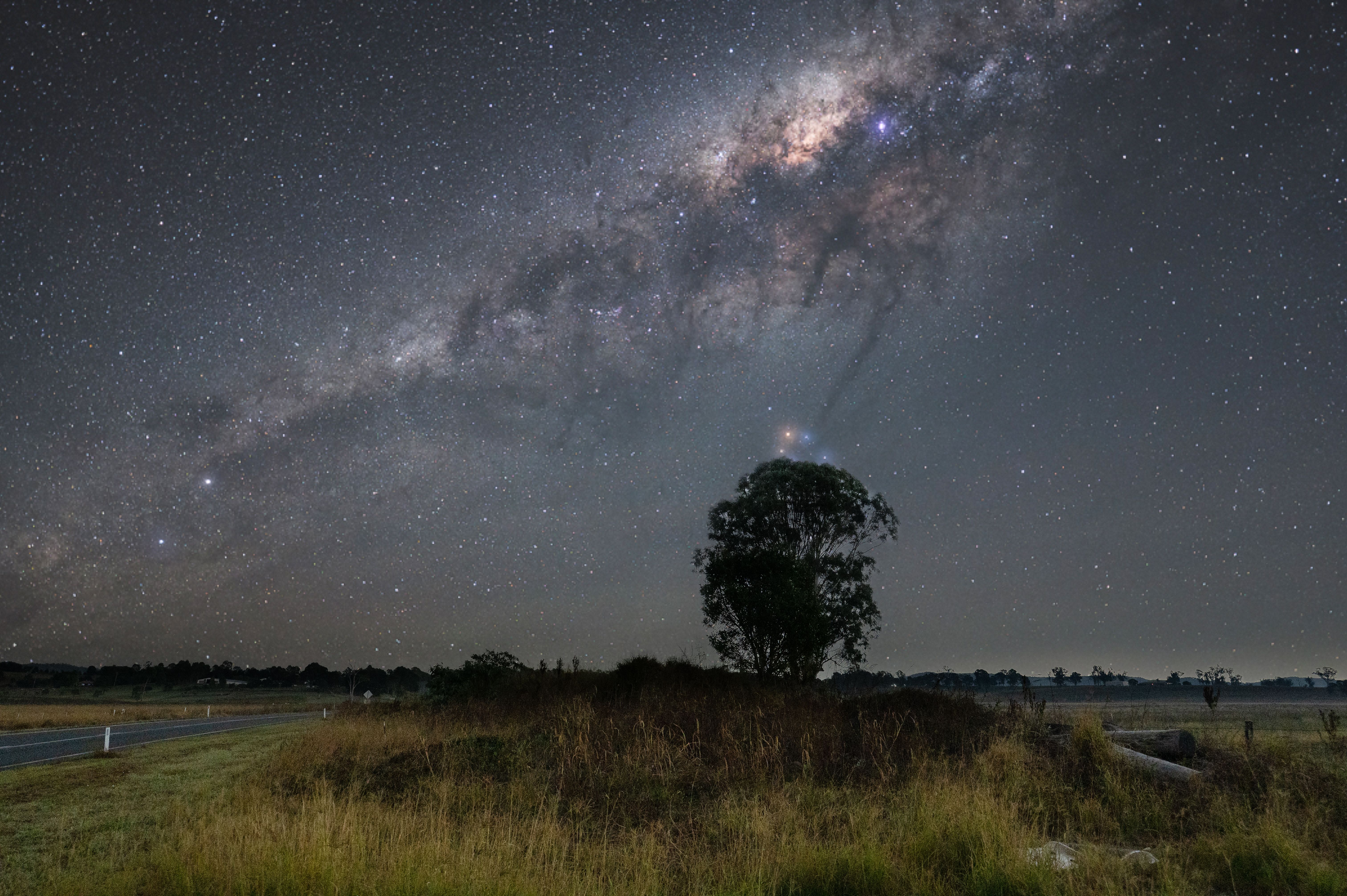 Spectacular Milky Way Over Australian Countryside · Free Stock Photo