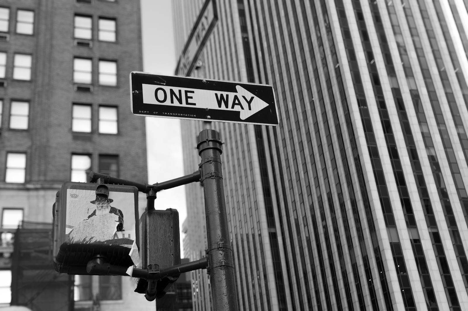 Busy Street Photos, Download The BEST Free Busy Street Stock Photos ...