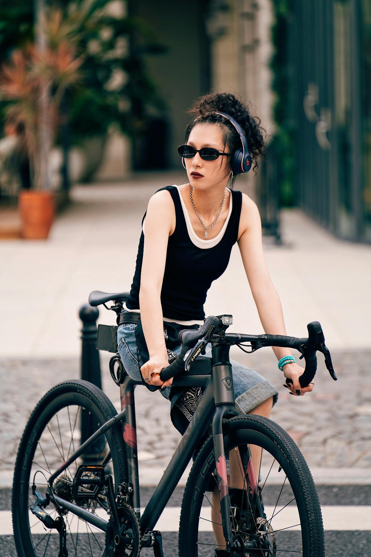 Biker Girls Photos, Download The BEST Free Biker Girls Stock Photos ...